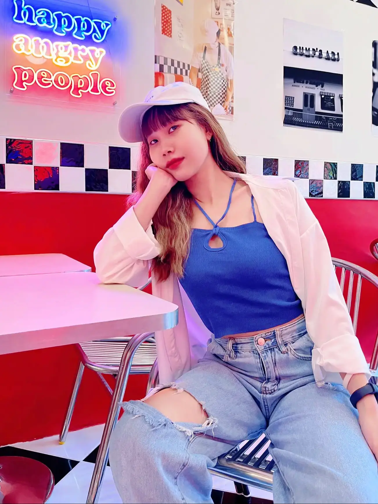 แจกไอเดีย ท่าโพสคาเฟ่แบบสับ! ฉบับสายแฟร์ | แกลเลอรีที่โพสต์โดย Pearrie bob ツ | Lemon8