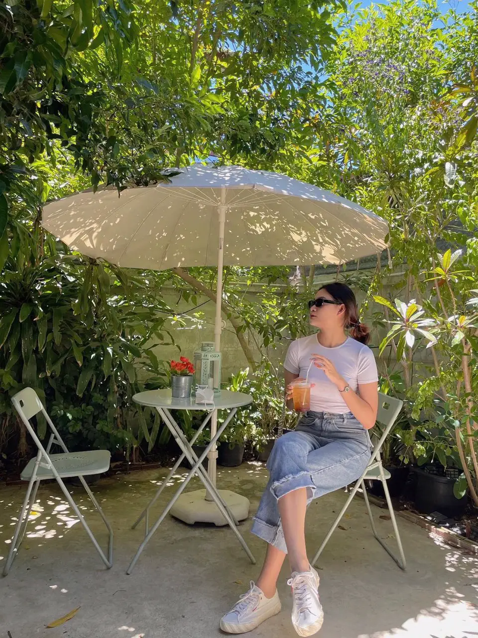 แต่งตัวสไตล์เกาหลีด้วยงบ 300฿ 🍫🤍 | แกลเลอรีที่โพสต์โดย Sari L | Lemon8