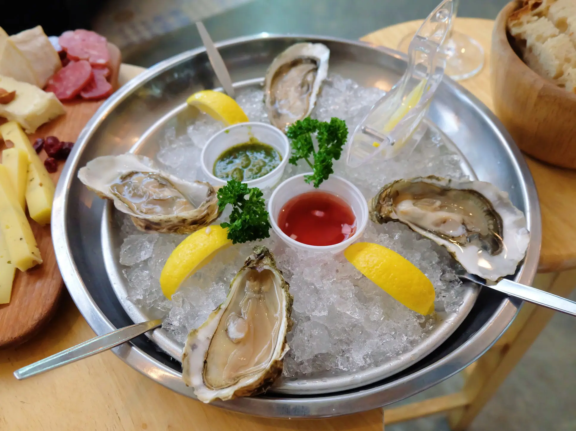 El Mercado 🍷 ร้านอาหาฝรั่ง ฟีลสเปน-เมดิเตอร์เรเนียน | แกลเลอรีที่โพสต์โดย opal658 | Lemon8