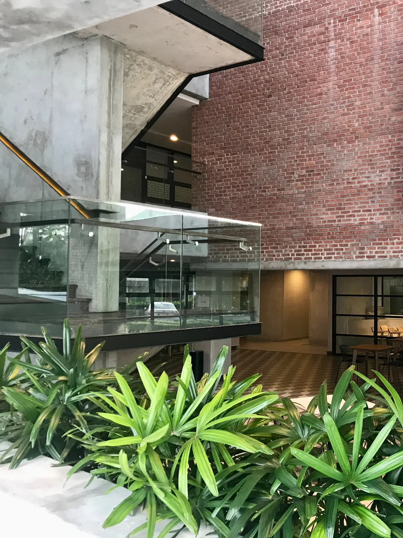 Bangsar | Hidden cafe in luxury condominium ☕️ | แกลเลอรีที่โพสต์โดย ...