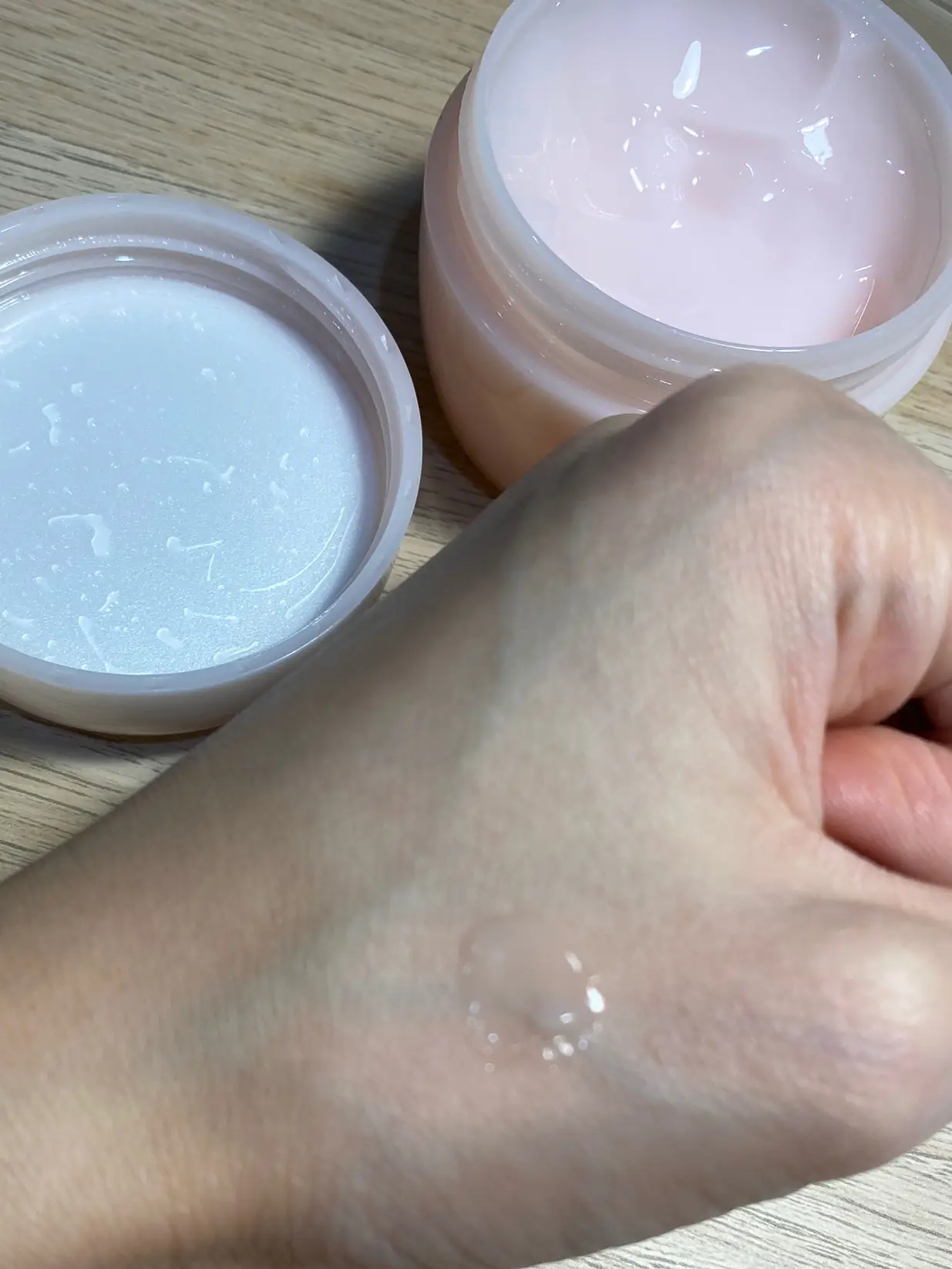 Momo puri gel cream ครีมทาหน้าอะไร หอมพีชไม่ไหวววววว💖🍑 | แกลเลอรีที่ ...