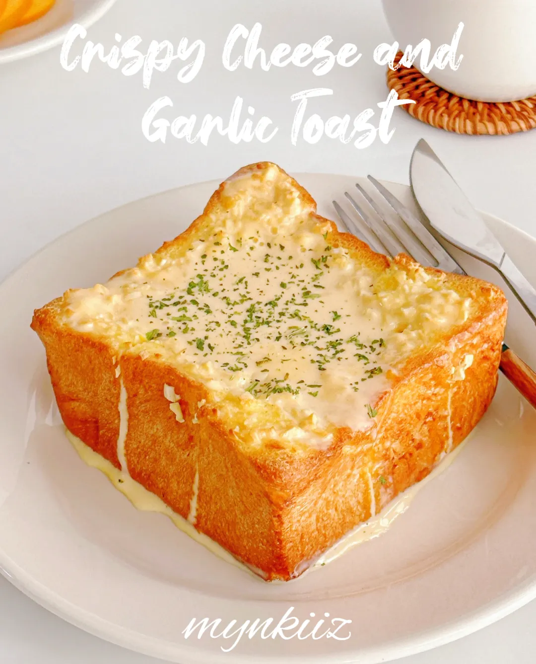 Toast, cheese and thick, crispy garlic. | Gallery posted by mynkiiz | Lemon8