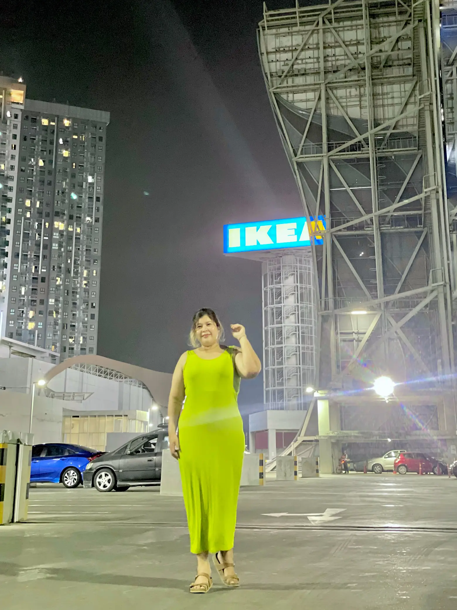 หนัก100โล ก็แต่งตัวสวยได้ 🥰 | แกลเลอรีที่โพสต์โดย m.mill.l | Lemon8