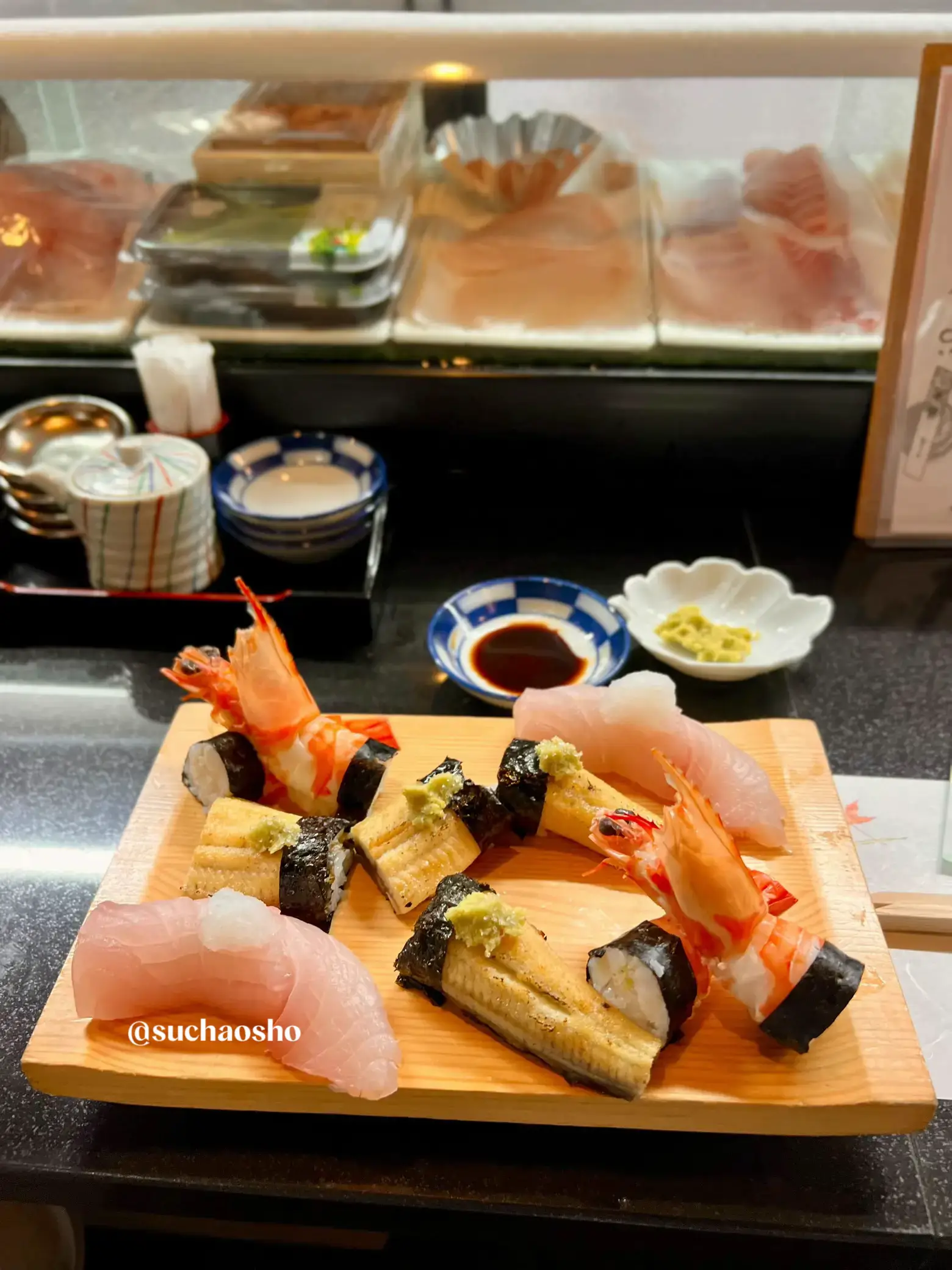 ซูชิถูกและดี มีอยู่จริงในโอซาก้า 💖🇯🇵 | วิดีโอที่เผยแพร่โดย k thika | Lemon8