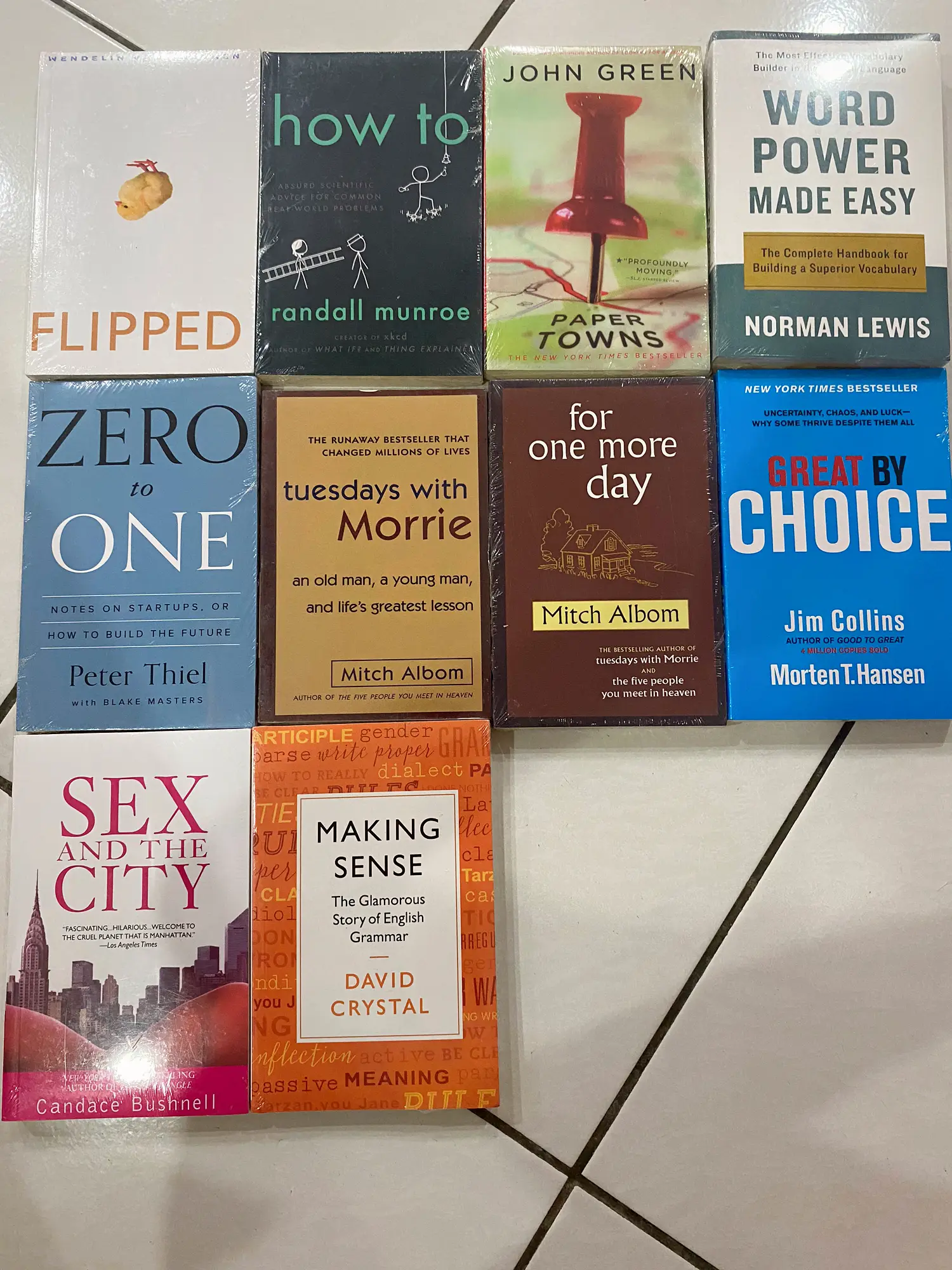 Book clearance as low as Rm15!!! | แกลเลอรีที่โพสต์โดย Casey_ | Lemon8