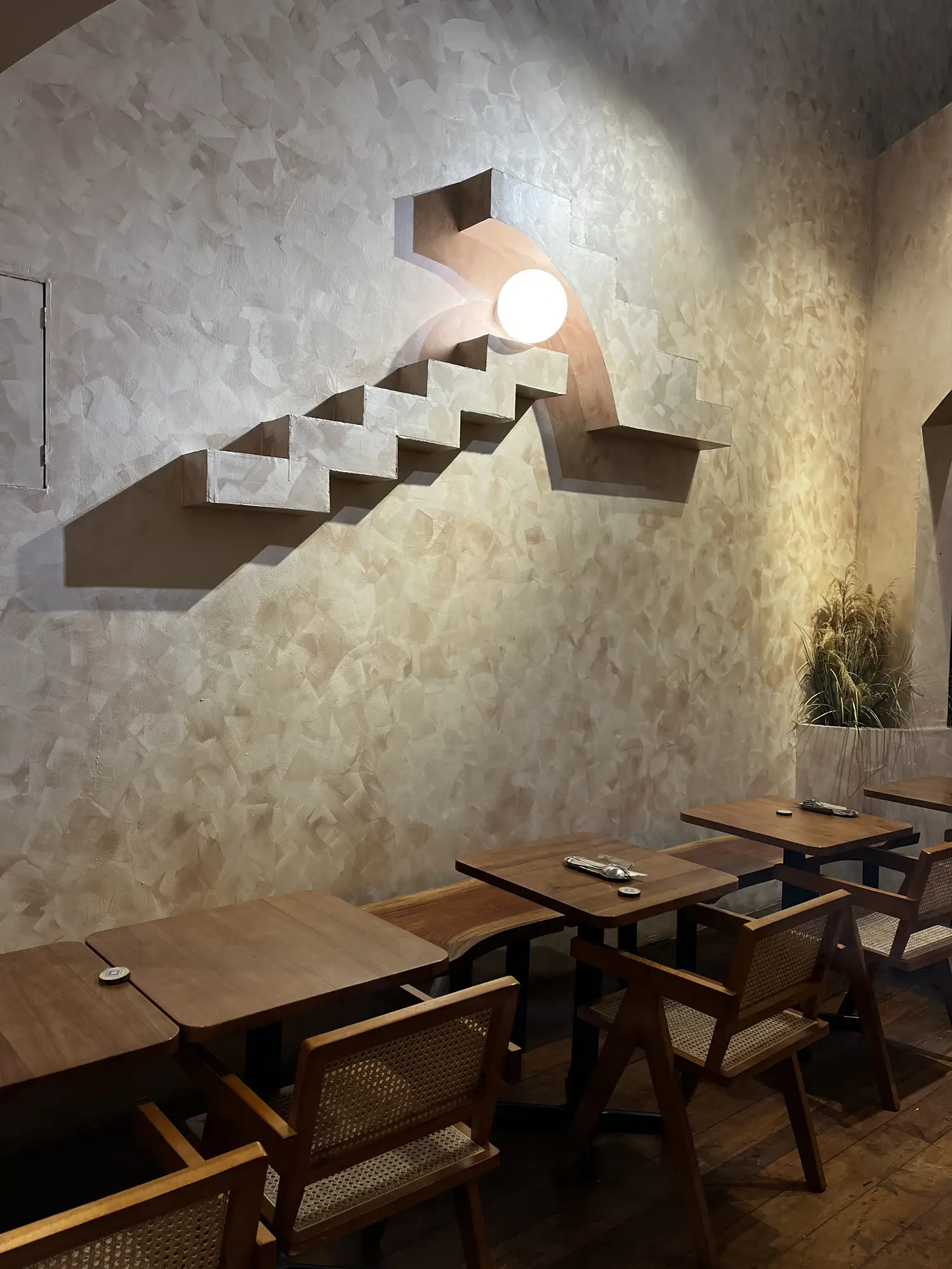 KL's Newest Aesthetic Cafe! | PICCADILLY CAFE 🧁 | Galeri disiarkan oleh ...