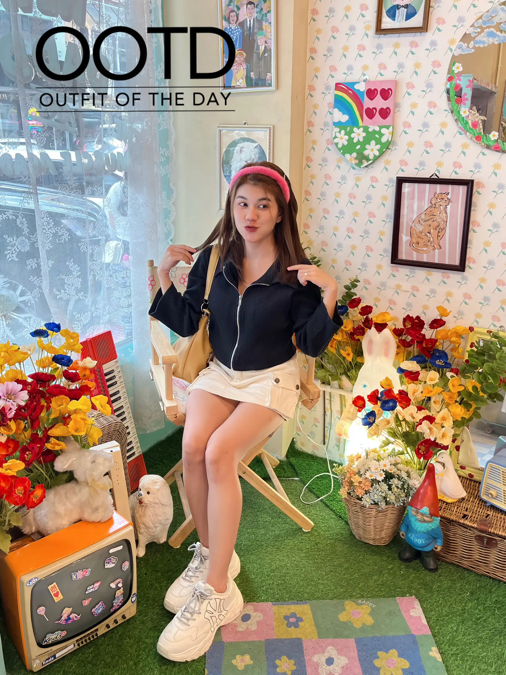 シンプルなルックで今日のOOTD💐🫶🏻。。。 長袖クロップトップ+Y 2 Kスカート | Melonkwl 茜然が投稿したフォトブック | Lemon8