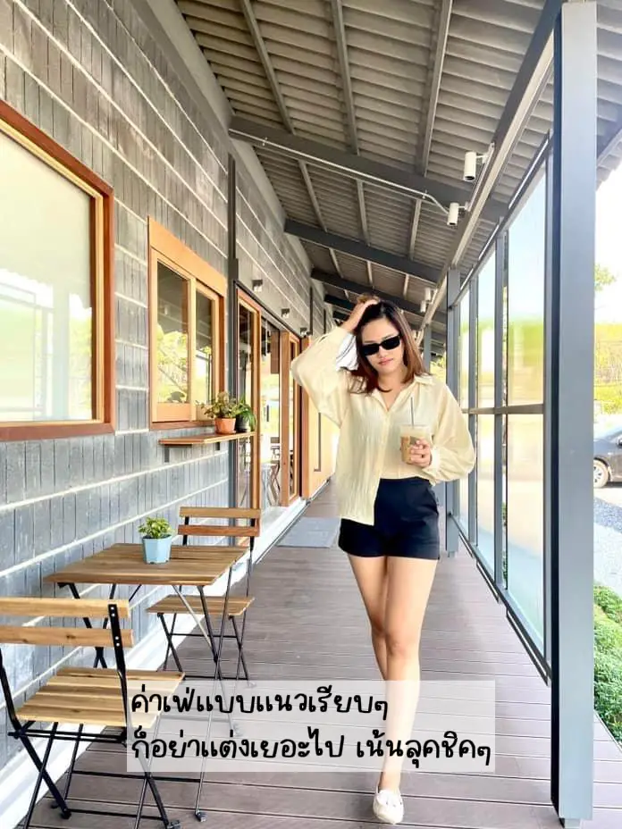 10 ลุค แต่งตัวไปคาเฟ่ ยังไงให้ดูแต่งตัวเป็น | แกลเลอรีที่โพสต์โดย Milk Pa Ty | Lemon8