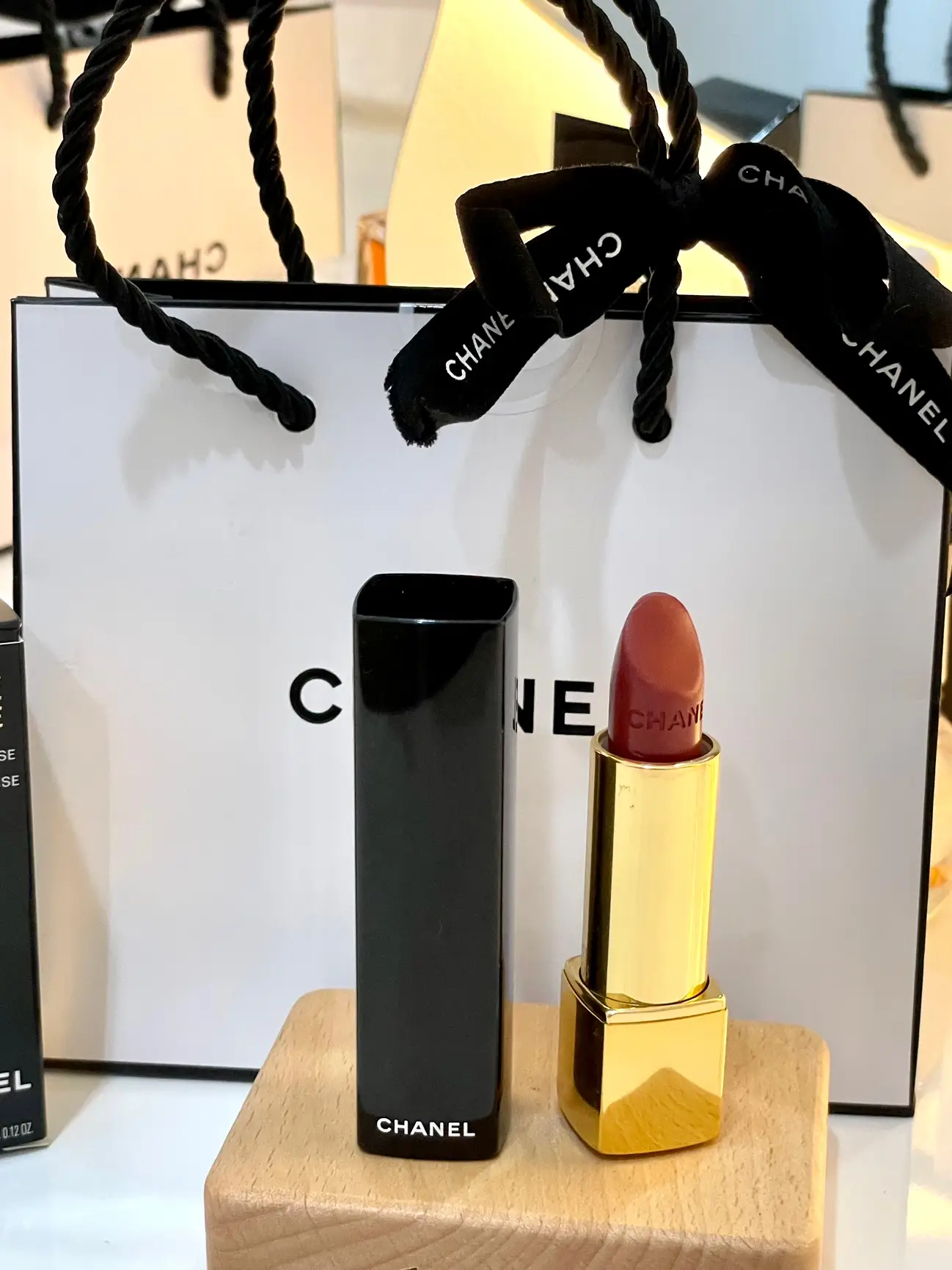 RED CHANEL ALLURE #211 SUBTILE | Gallery posted by Stockhome | Lemon8