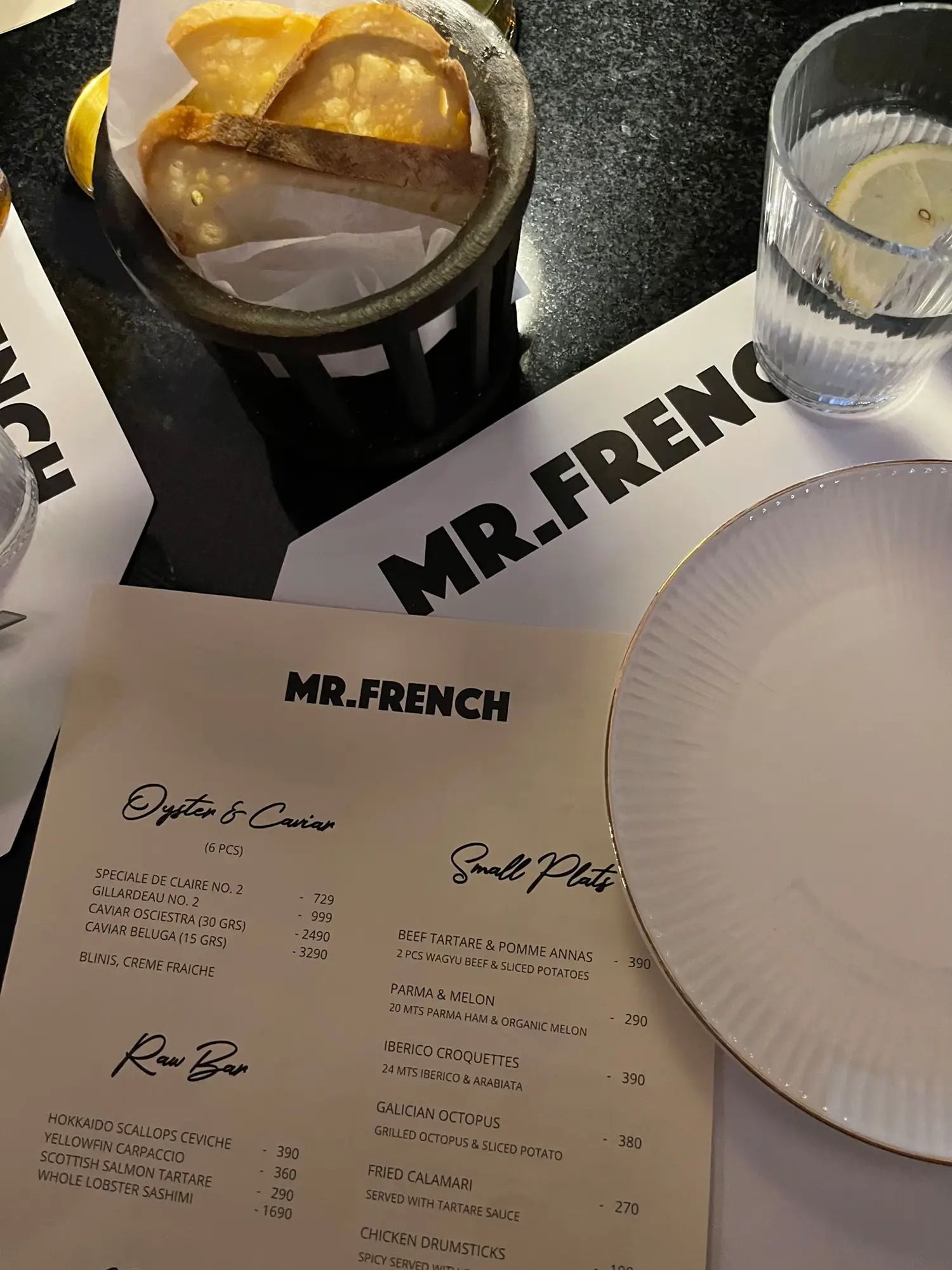 ร้านอาหารสุดหรู MR.FRENCH🥂 | สุขุมวิท 49 | แกลเลอรีที่โพสต์โดย itspitta ...