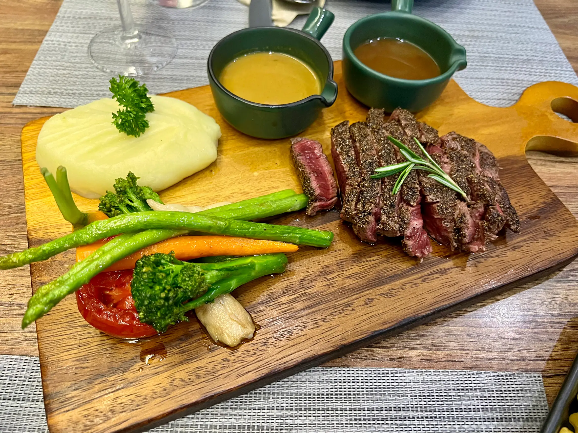 Beef express เนื้อดี สายเนื้อต้องไปโดนสักครั้ง | แกลเลอรีที่โพสต์โดย Top | Lemon8