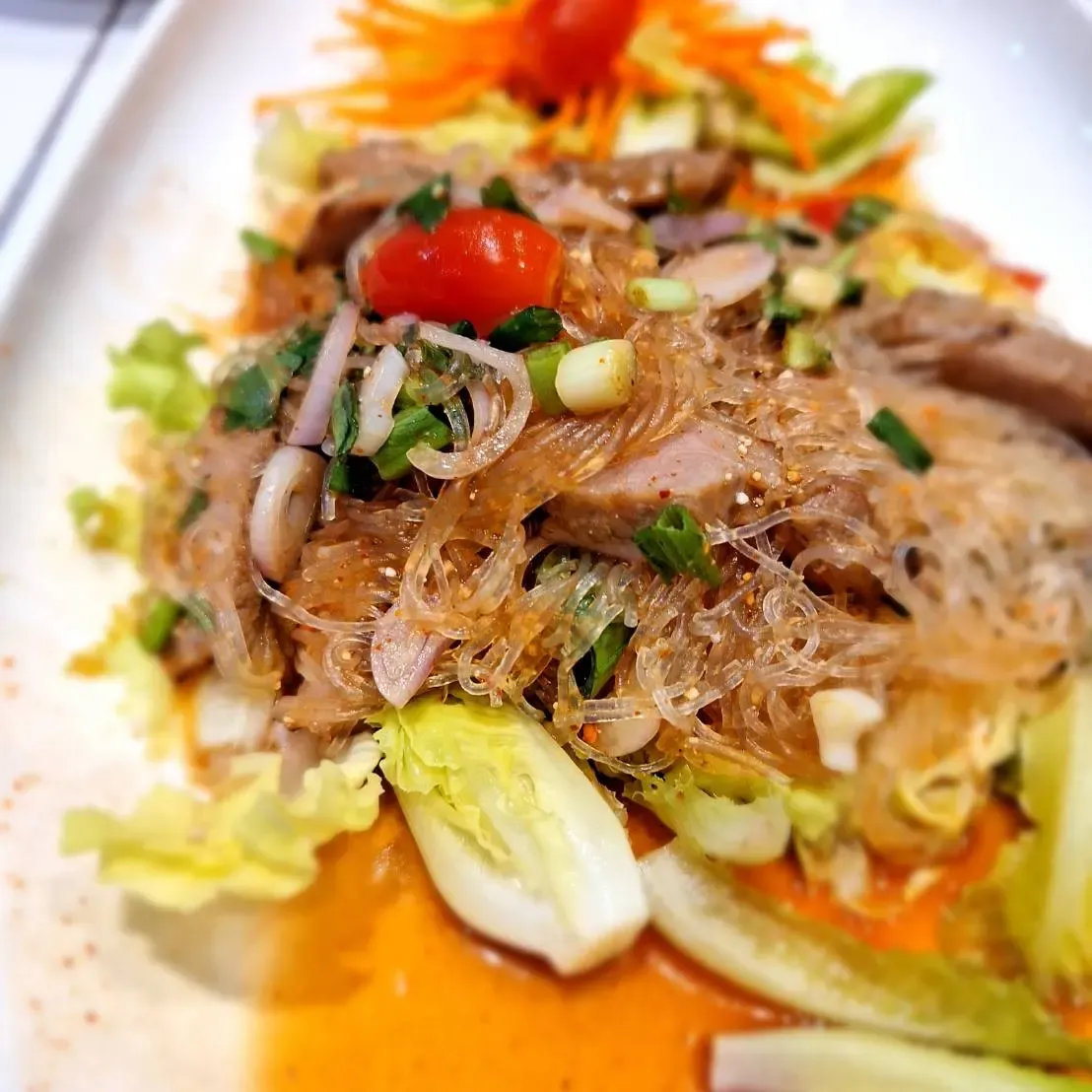 🥗Salad Factory: ร้านสลัดที่ไม่ได้มีแค่สลัด!! | แกลเลอรีที่โพสต์โดย Jujee's World | Lemon8