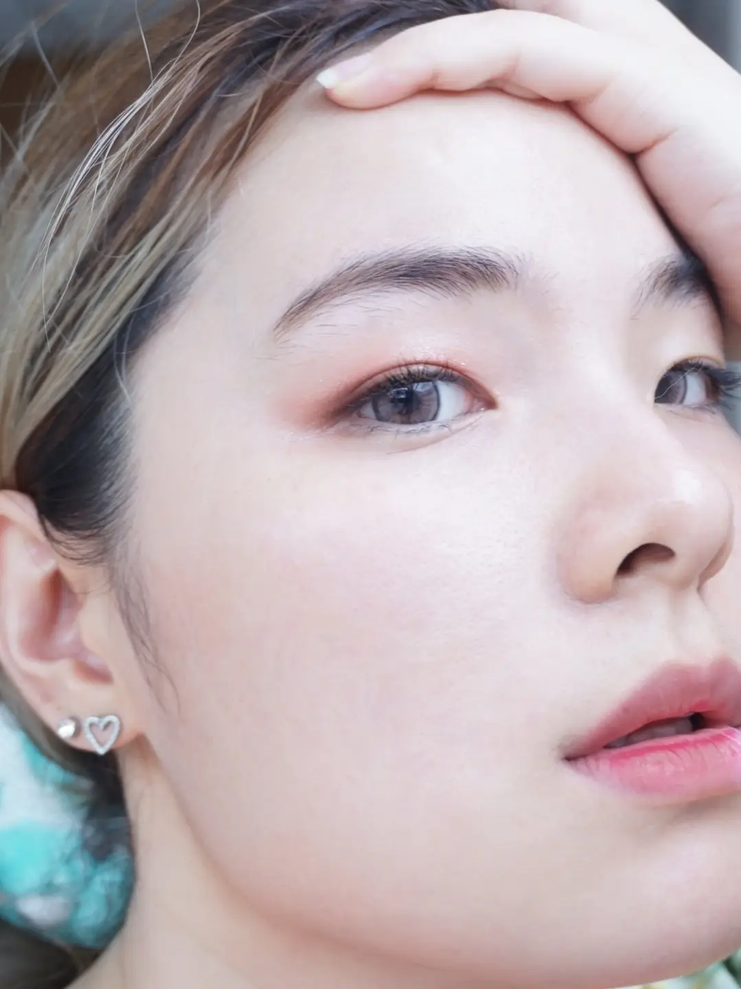 แต่งตา ไม่ง้อแปรง! ฉบับมือใหม่ ใช้นิ้วก็ยังได้! | แกลเลอรีที่โพสต์โดย aomy | Lemon8