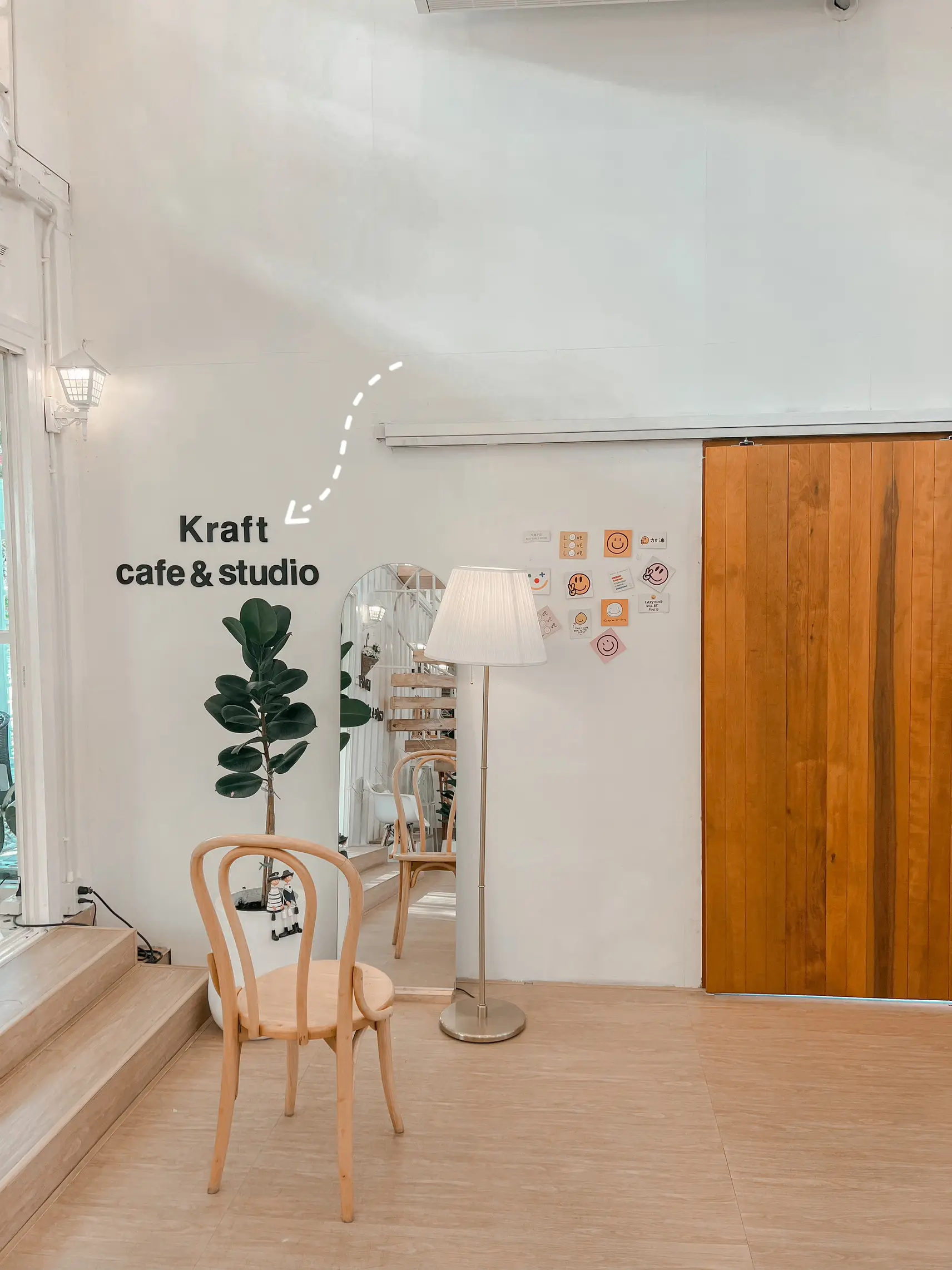 🎏Kraft Cafe & Studio - ถนนสวนผัก พุทธมณฑลสาย2 | แกลเลอรีที่โพสต์โดย เด็กน้อยโบโบ | Lemon8