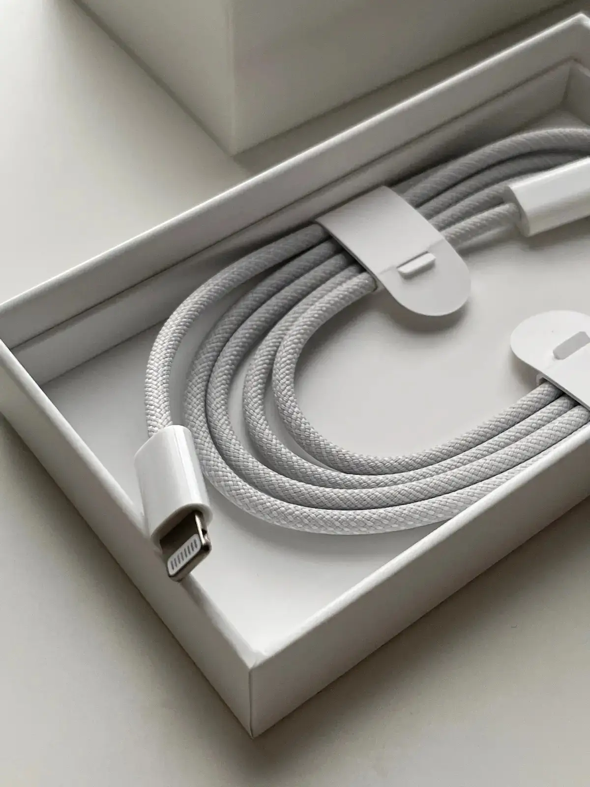 รีวิว magic mouse สุดคลาสสิคที่คนใช้ Mac ต้องมี 🤏🏻 | แกลเลอรีที่โพสต์โดย pym. | Lemon8