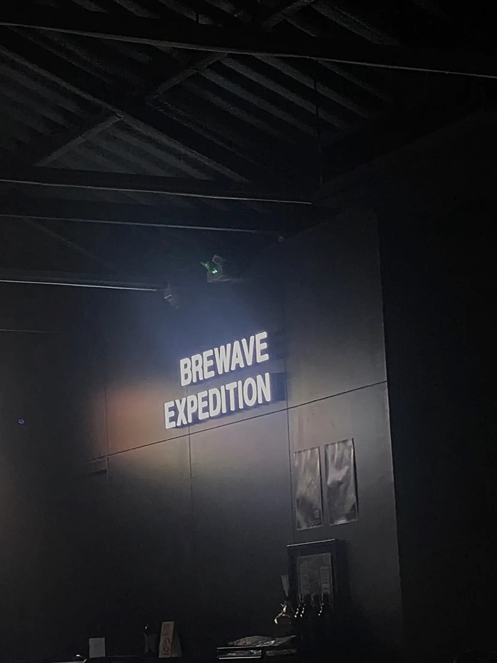 BREWAVE.BEER🍻 คาเฟ่ และ craft beer ครบ จบในร้านเดียว! | แกลเลอรีที่ ...