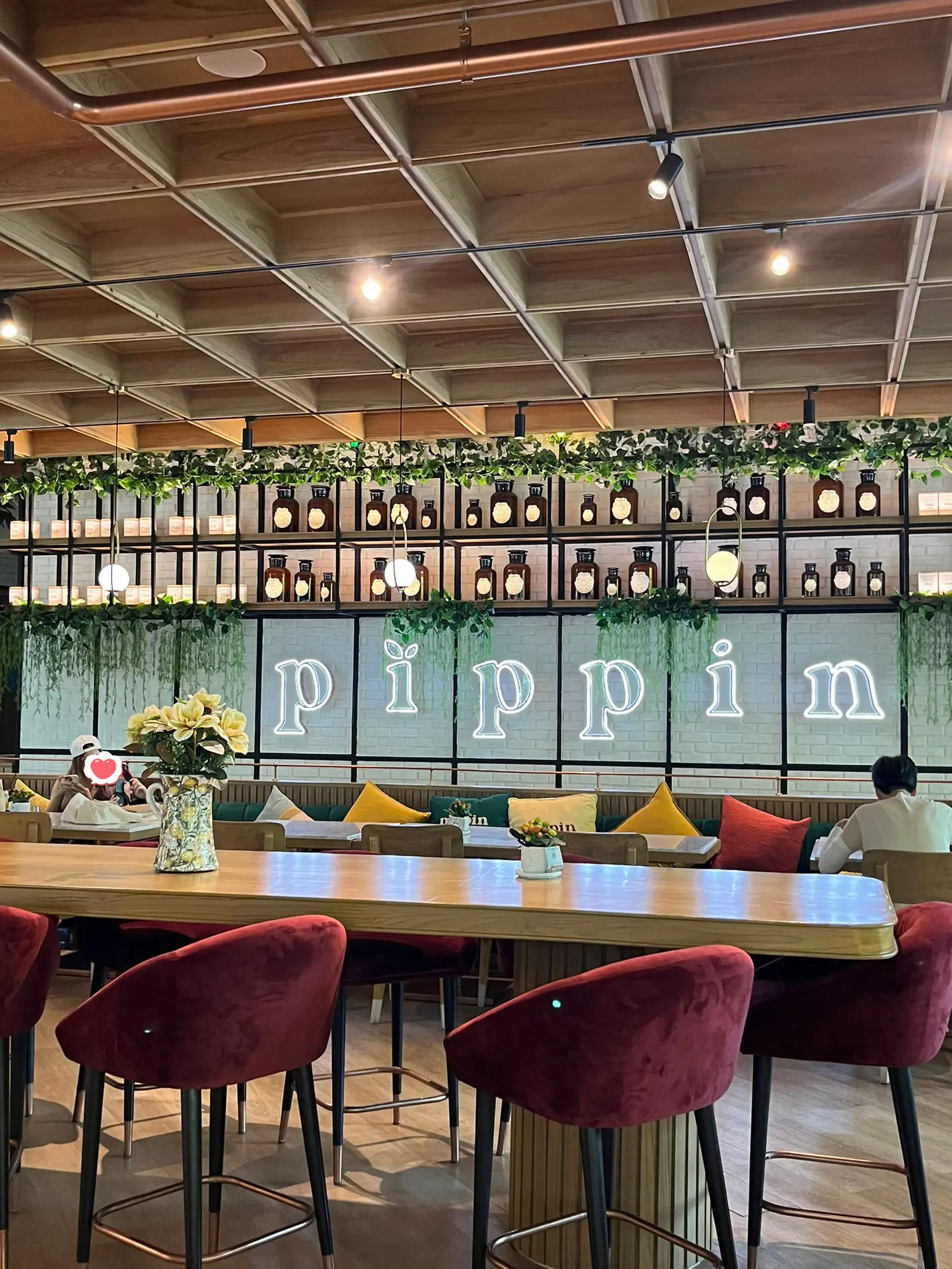 ยกสวนแอปเปิ้ลมาไว้ในคาเฟ่แห่งเทพนิยายกับ •Pippin 🍎🧚🏻‍♀️ | แกลเลอรีที่ ...