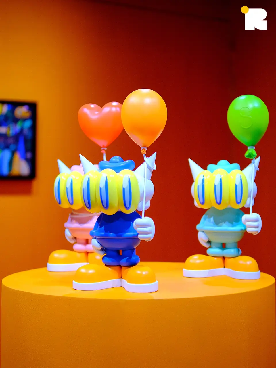 ไปกันยัง? นิทรรศการล่าสุดของเจ้าสามตาจาก Benzilla | แกลเลอรีที่โพสต์โดย ...