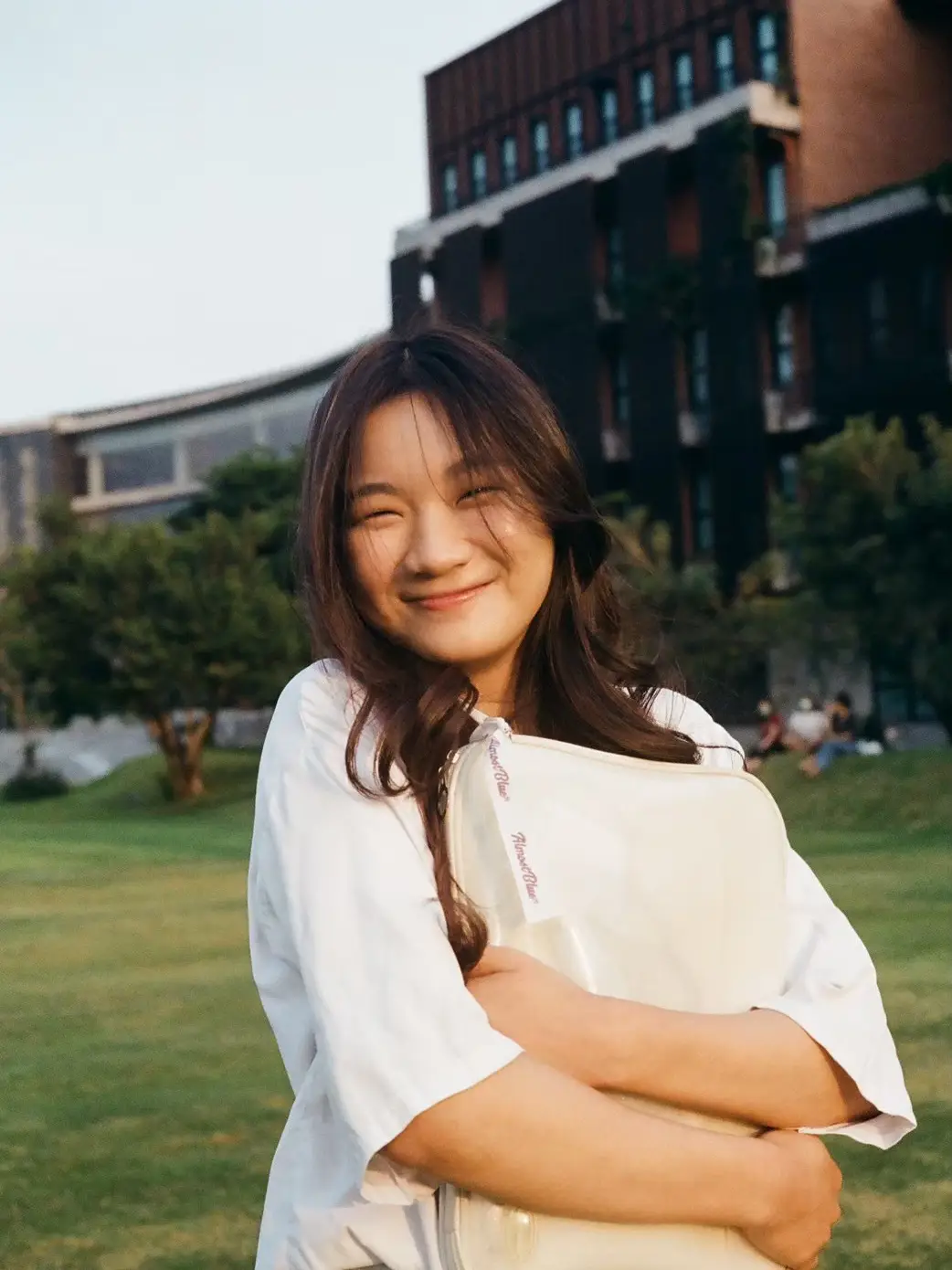 รีวิวภาพจากฟิล์ม fuji c100 | แกลเลอรีที่โพสต์โดย ลุงยูมาบ่น | Lemon8