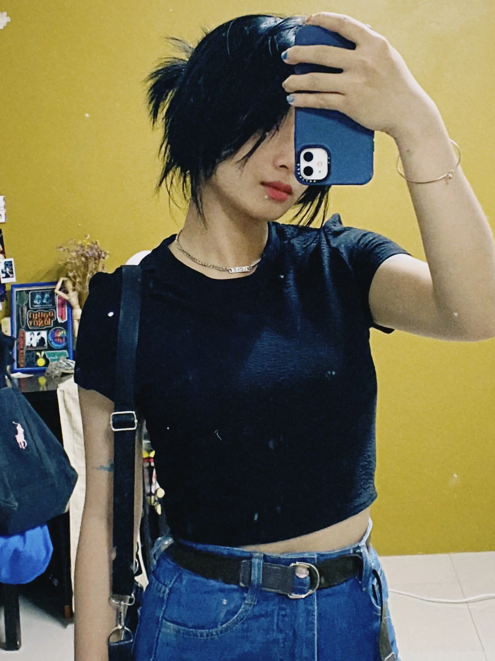 OOTD - Hang out cool girl. 🥂 | แกลเลอรีที่โพสต์โดย Nin | Lemon8