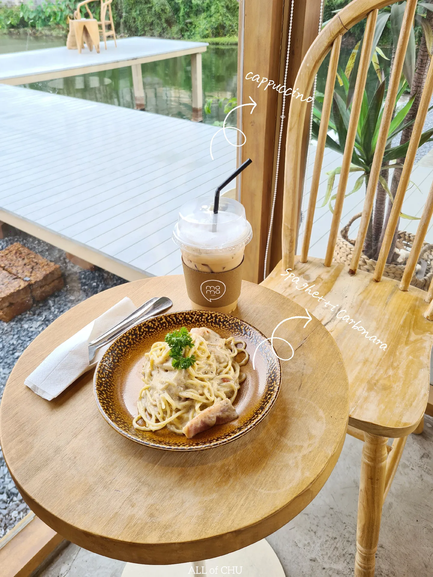 Mama cafe คาเฟ่มินิมอลริมบึง ย่านรัชดา @กรุงเทพ ☕️ | แกลเลอรีที่โพสต์ ...
