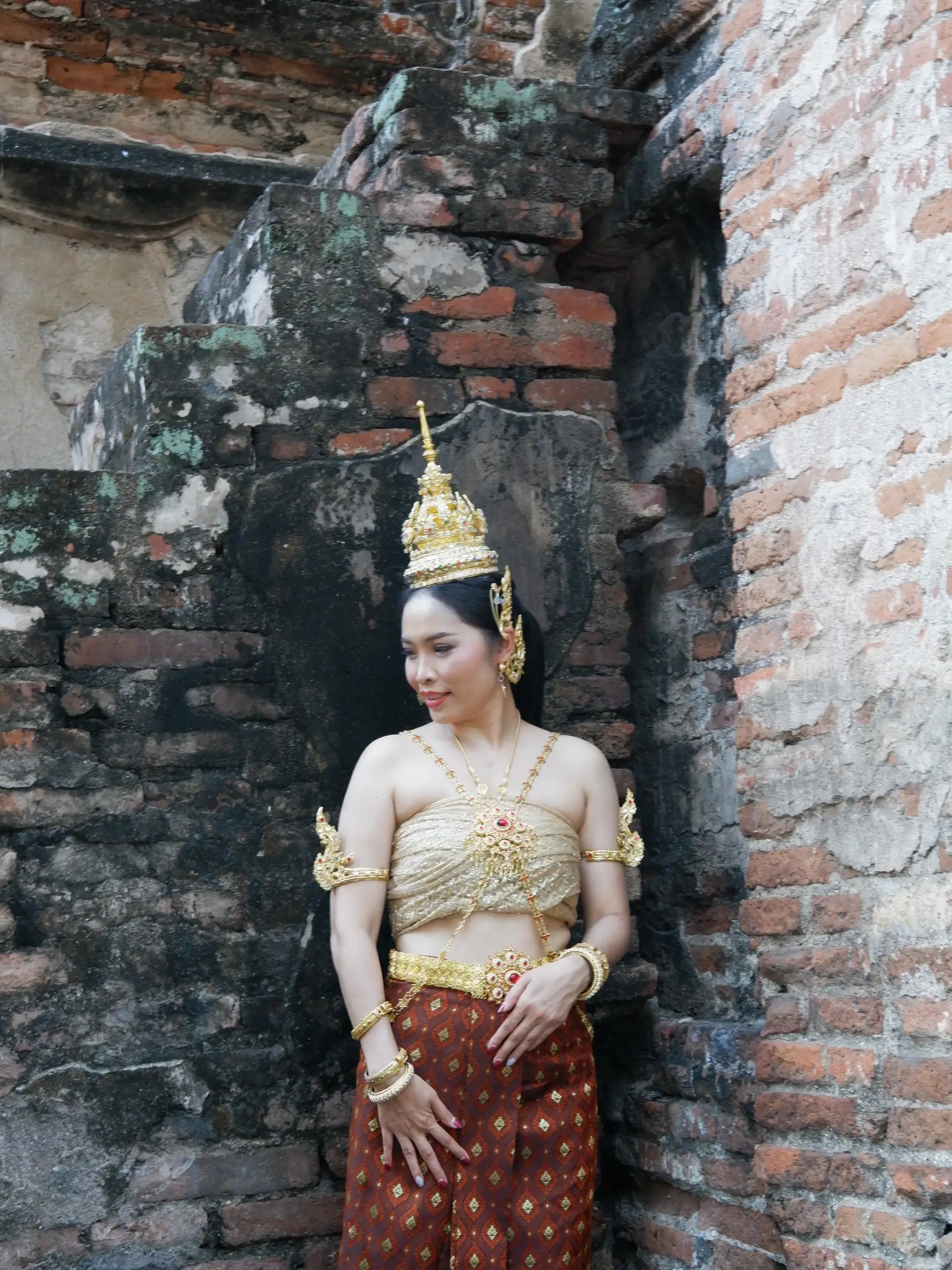 ใส่ชุดไทยไปงานแผ่นดินสมเด็จพระนารายณ์มหาราช 2566 | แกลเลอรีที่โพสต์โดย ...