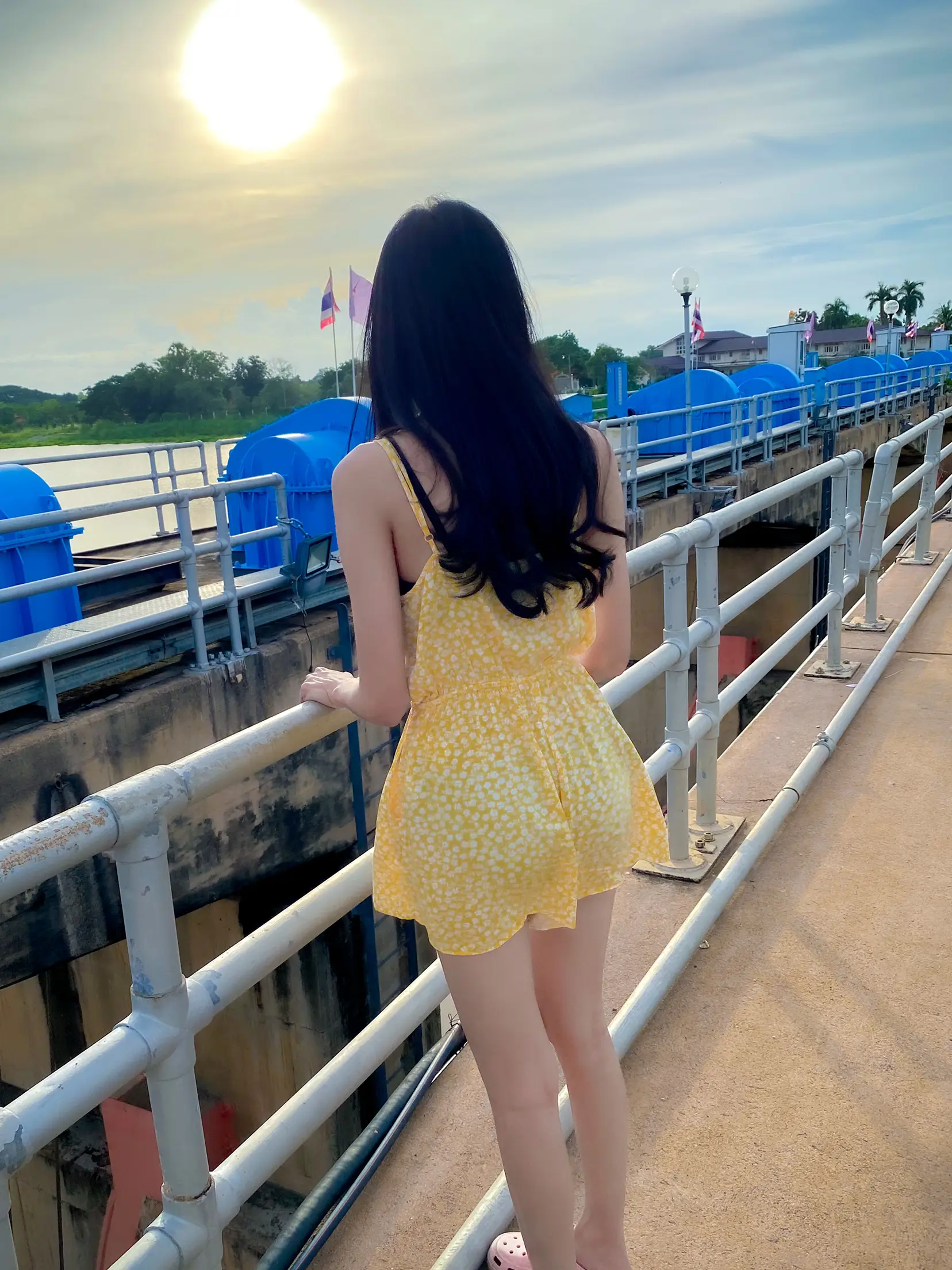 พาเที่ยวสันเขื่อน..เจ้าพระยา 🌊 | แกลเลอรีที่โพสต์โดย 𝐶𝑁𝐾♥︎ | Lemon8