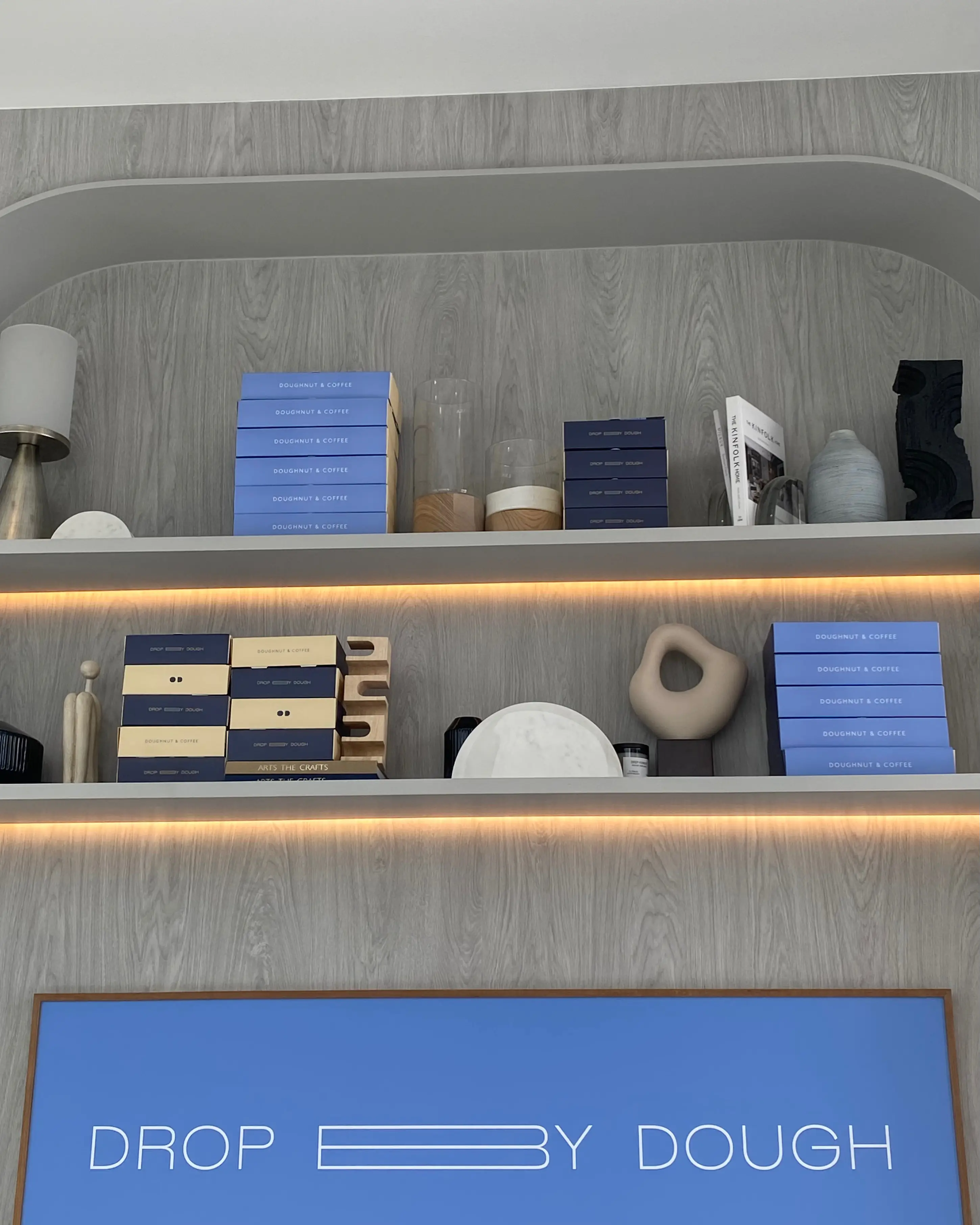 DROP BY DOUGH ค่าเฟ่เน็ตไอ ep.7 🍩 | แกลเลอรีที่โพสต์โดย ployphanr | Lemon8