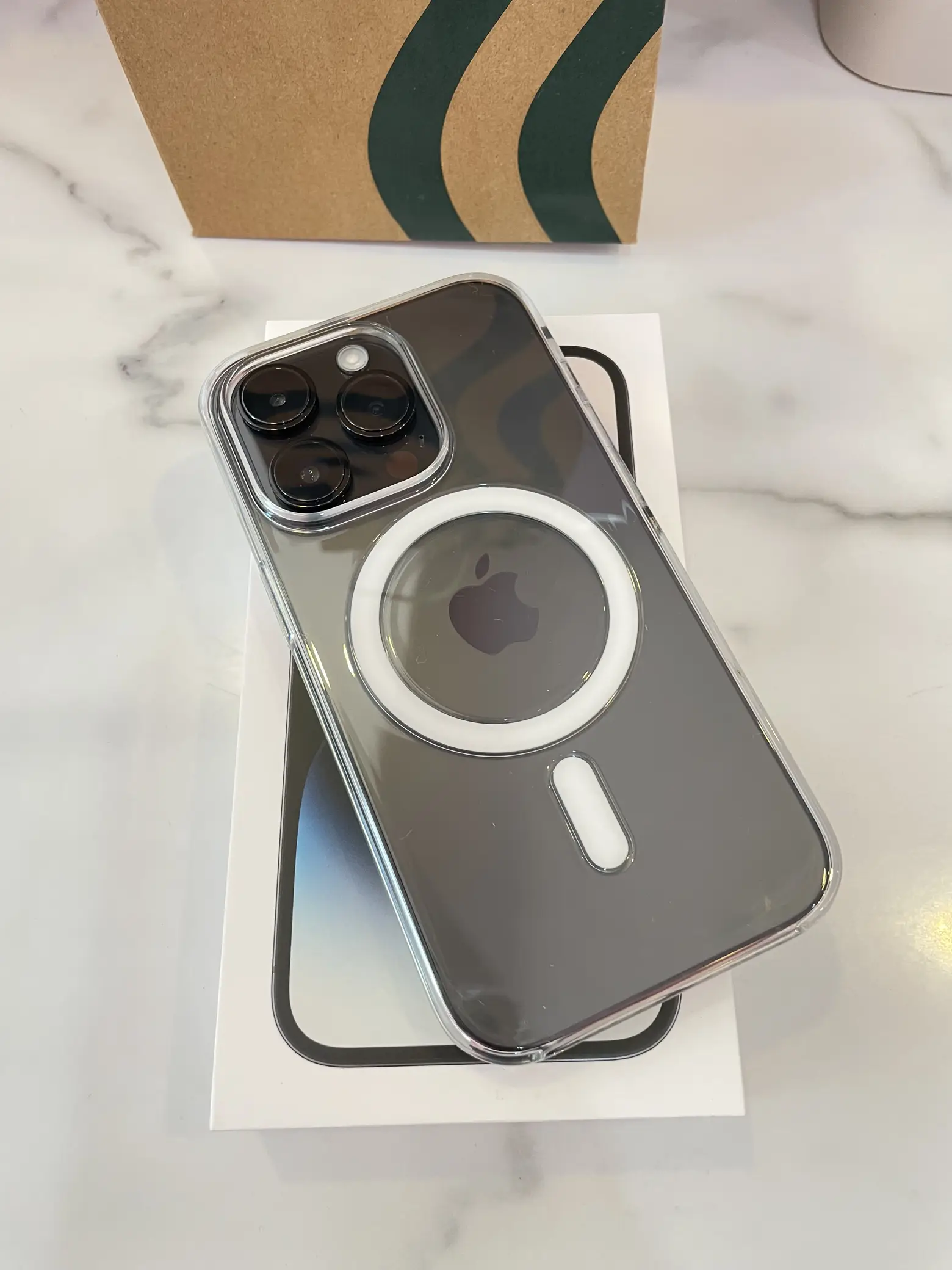 รีวิว ซื้อIphone14pro | แกลเลอรีที่โพสต์โดย แอมม่ารีวิว | Lemon8