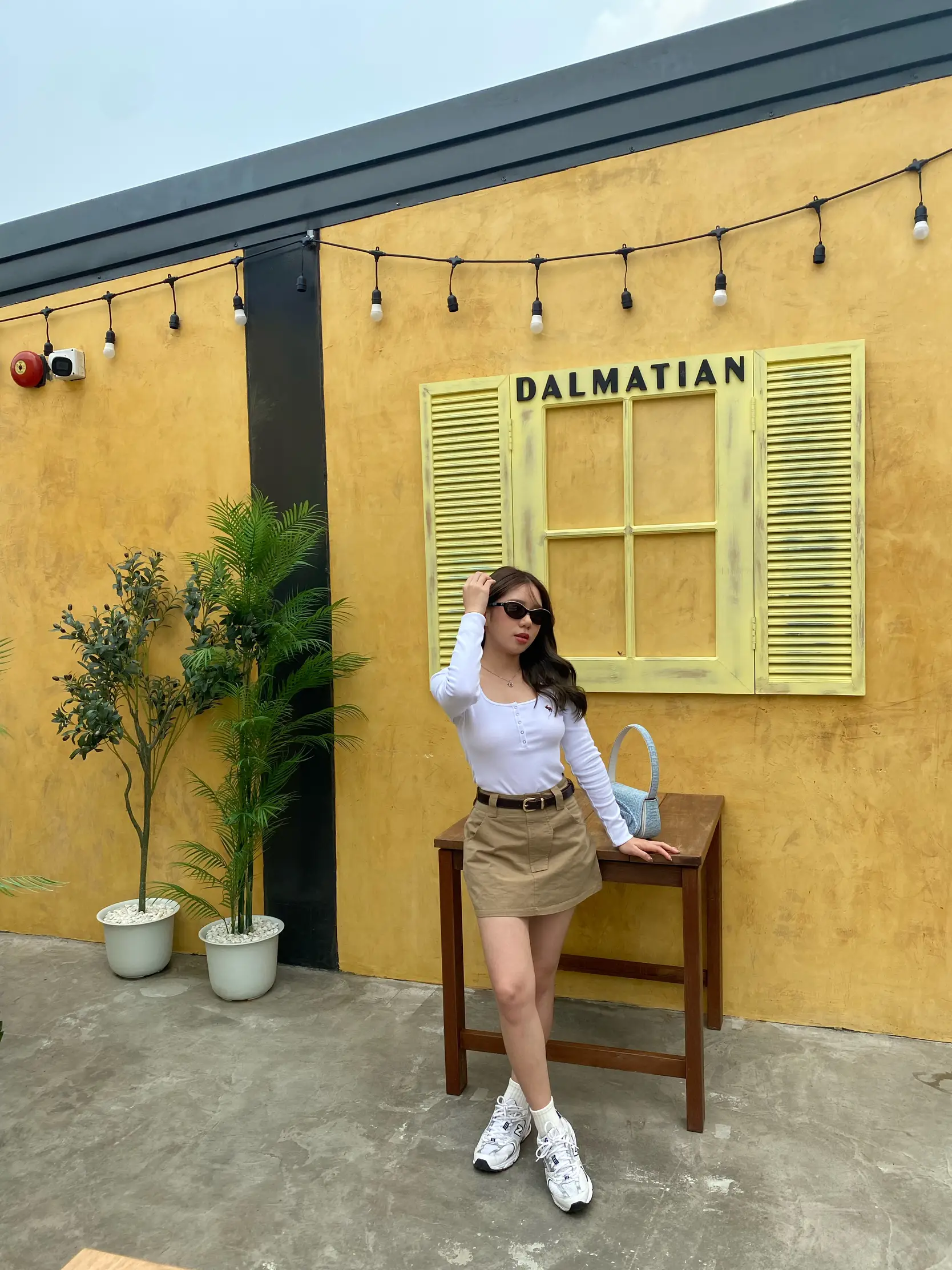 ไอเดียแต่งตัวไปเดินเล่นถ่ายรูป📸 | แกลเลอรีที่โพสต์โดย ployphanr | Lemon8