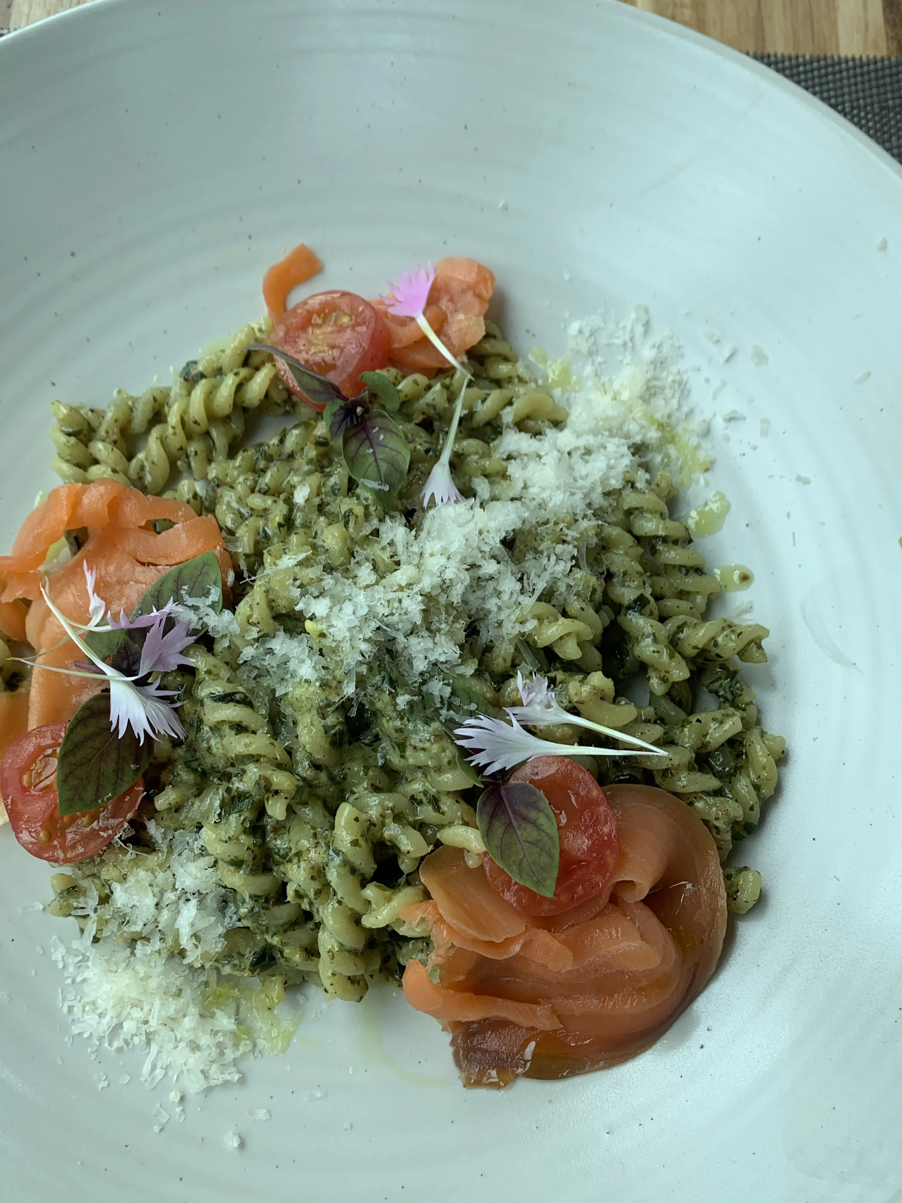 Fleur cafe and eatery คาเฟ่เชียงใหม่ที่ต้องลองมาซักครั้ง💐🌿 | แกลเลอรี ...