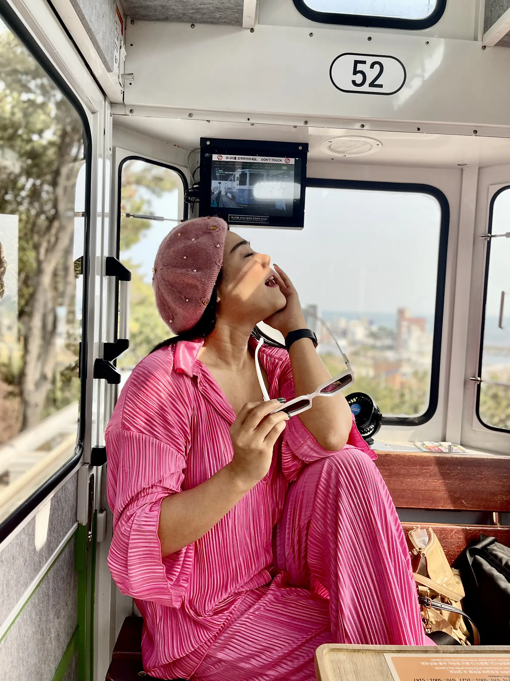 Sky Capsule Haeundae Blue Line Park | แกลเลอรีที่โพสต์โดย Tudtu Sarinphat | Lemon8