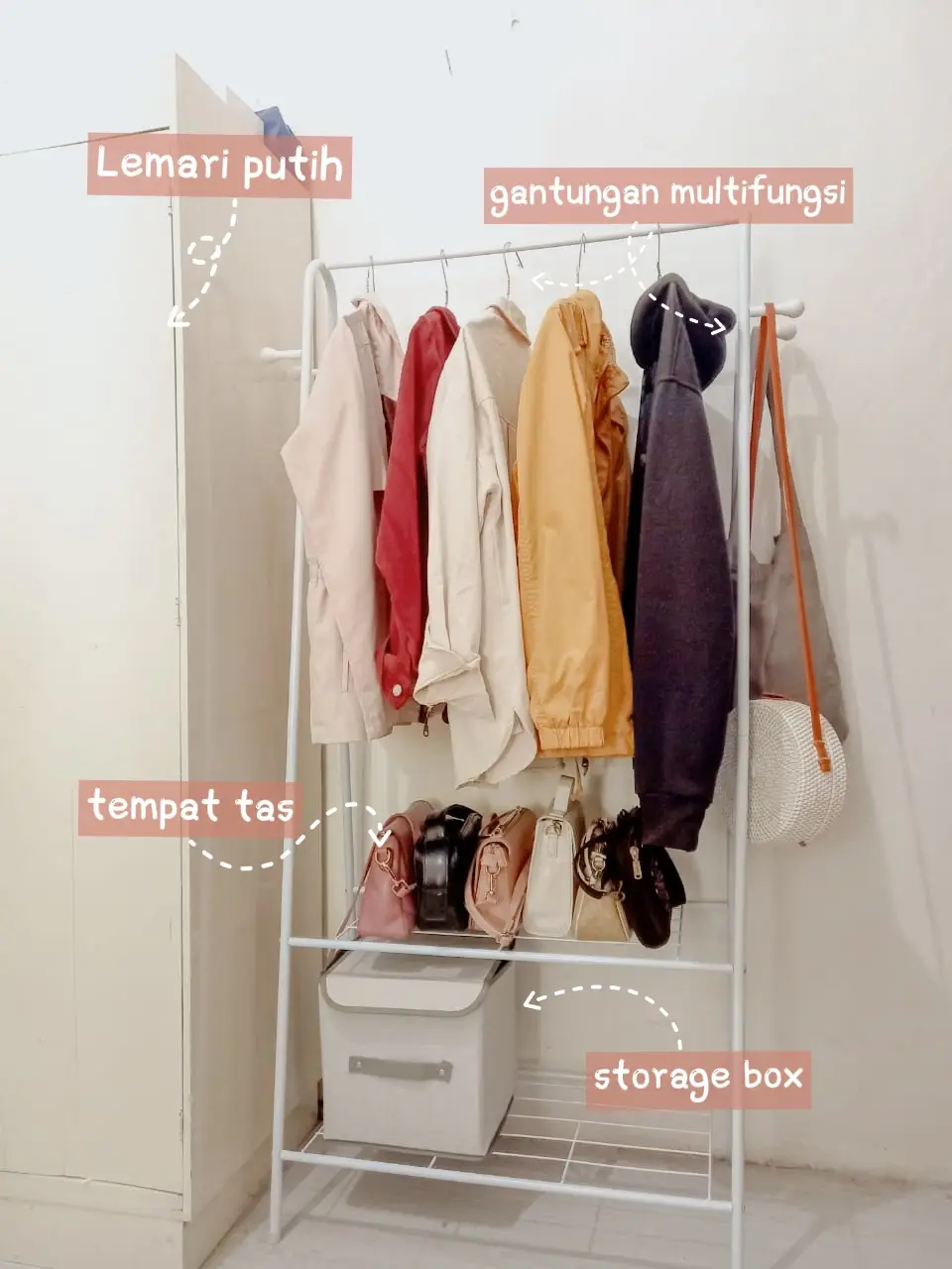 Inspirasi Mendekor Kamar Kost ala Pencinta KPOP | Galeri diposting oleh Rumahdaffari | Lemon8