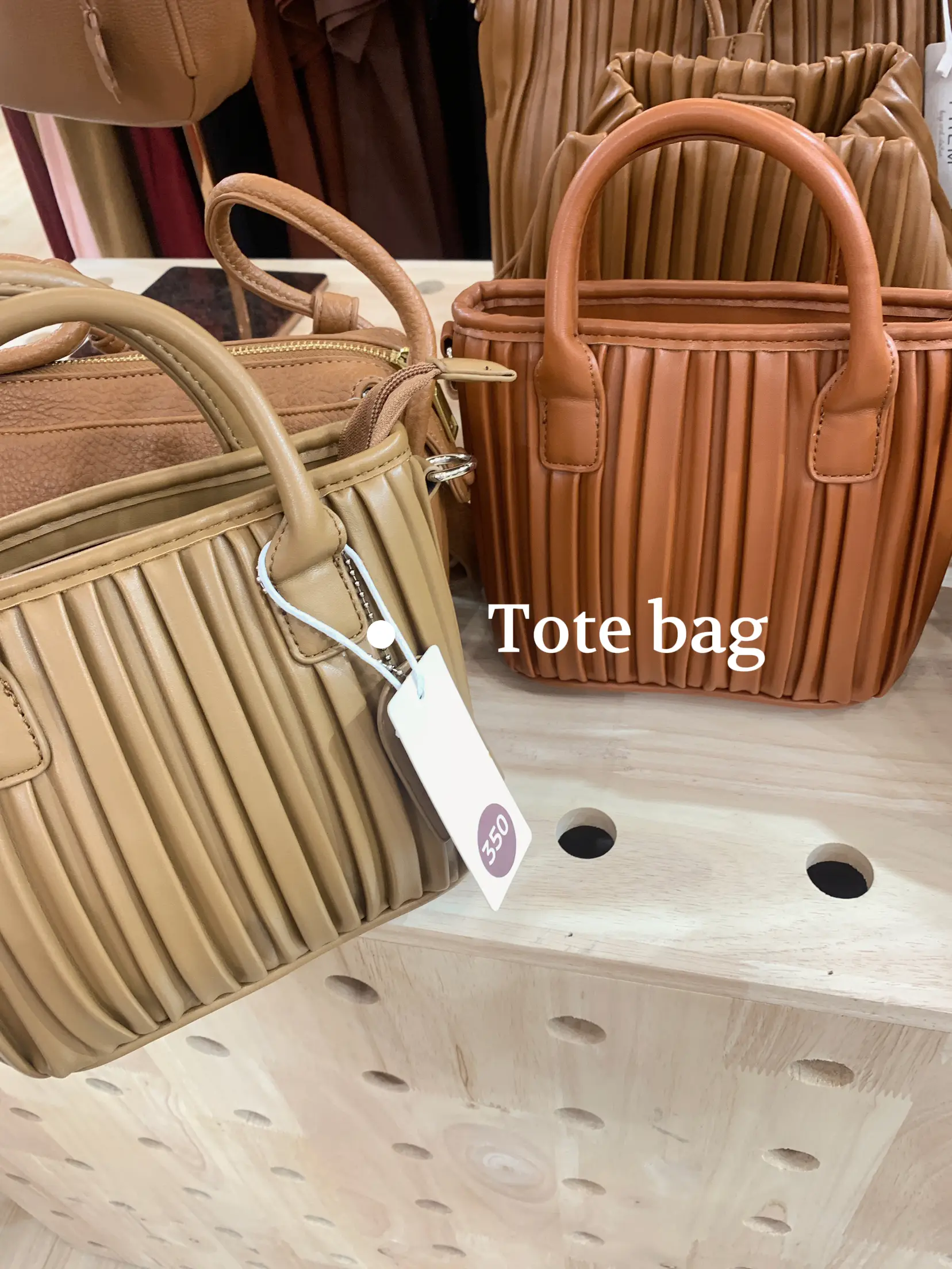 🛍ช้อปปิ้ง Minimal style ที่ร้าน PREM Bag and Clothes🍂 | แกลเลอรีที่ ...