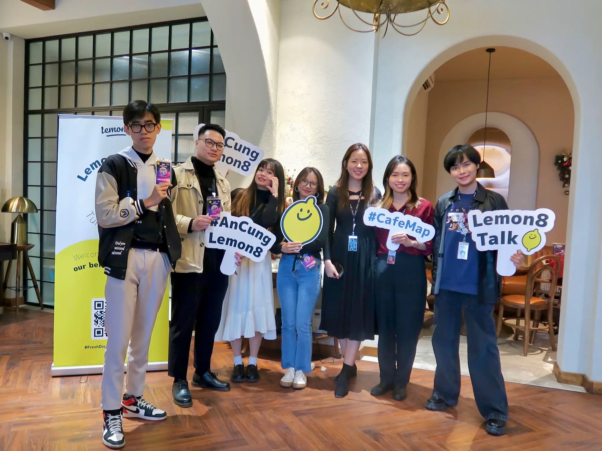 Nhà EZ và Các Idol giới trẻ Lemon8 | Bộ sưu tập do Mít Tơ Đạt đăng | Lemon8