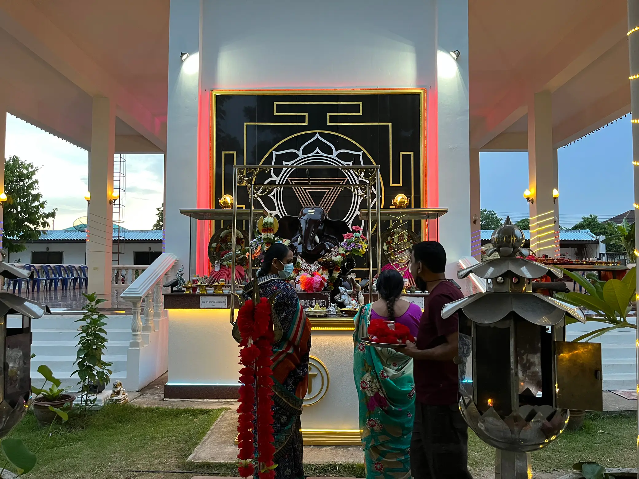 สายมูเตลูห้ามพลาด พระแม่กาลี ในพัทยา | แกลเลอรีที่โพสต์โดย Nutnitcha WT | Lemon8