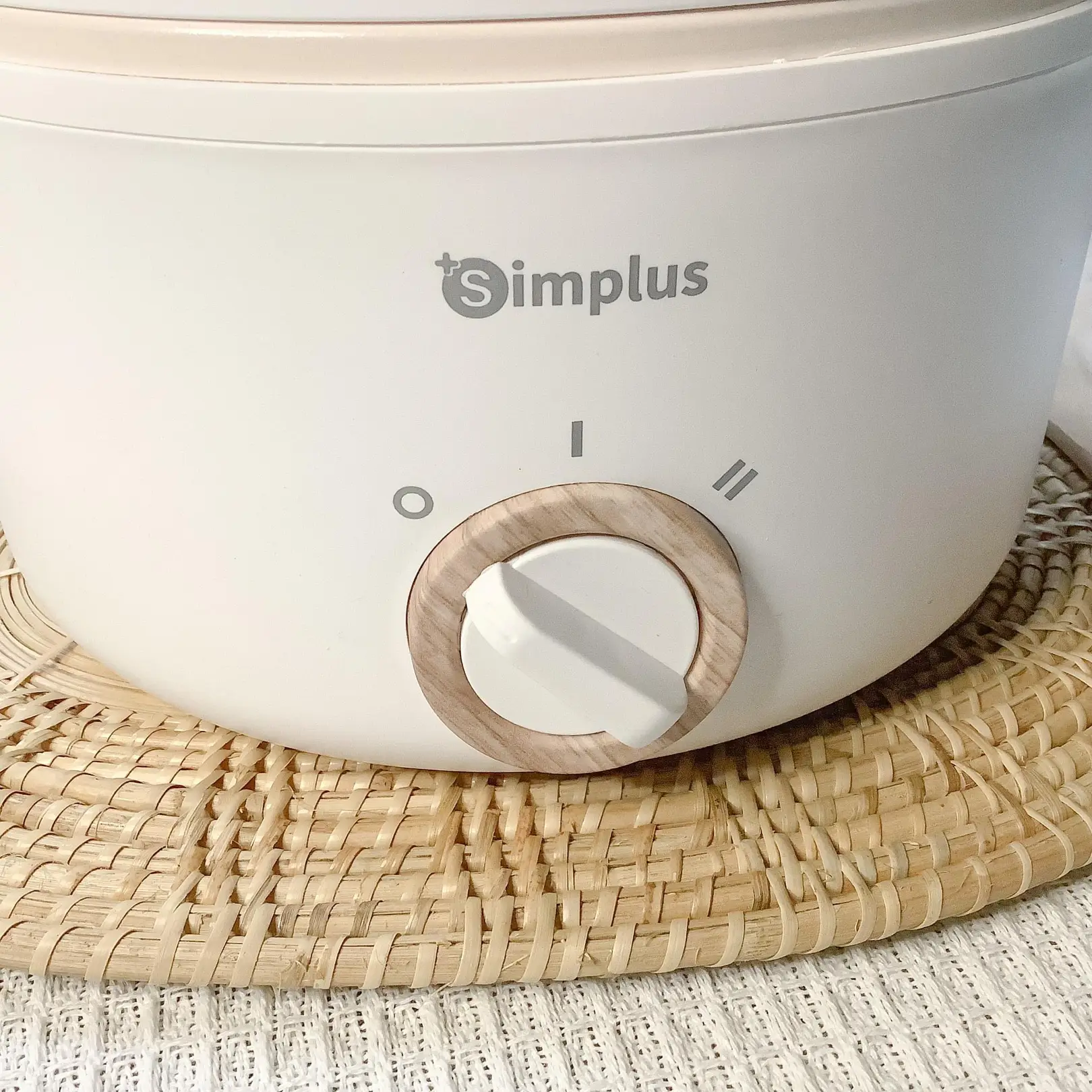 ไอเทมชาวคอนโดเด็กหอต้องมี!หม้อไฟฟ้า Simplus minimal 🫕🍲 | แกลเลอรีที่โพสต์โดย My minimal | Lemon8