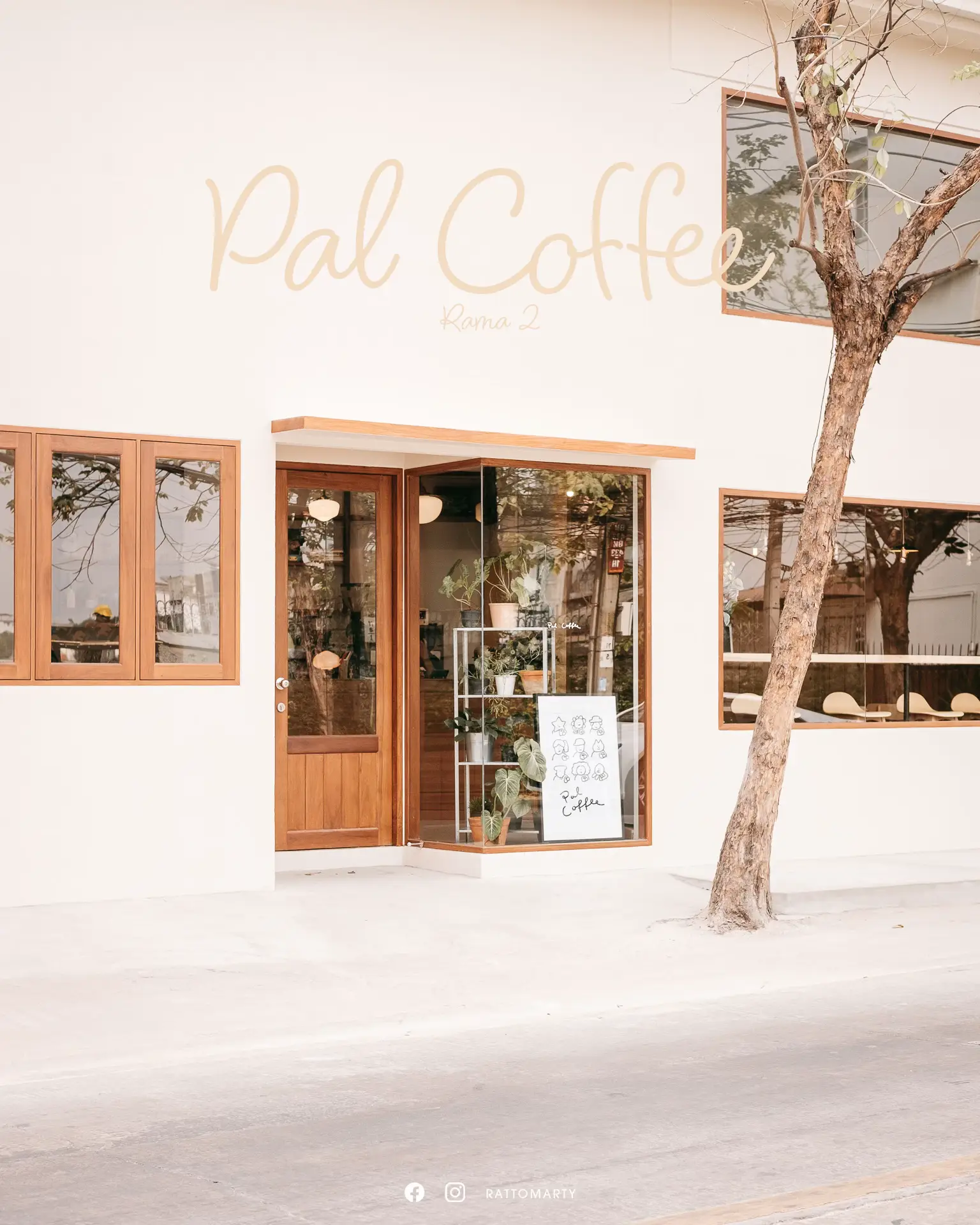 Pal Coffee คาเฟ่เปิดใหม่ในฟีลอบอุ่น cozy ถนนพระราม 2 | แกลเลอรีที่โพสต์ ...