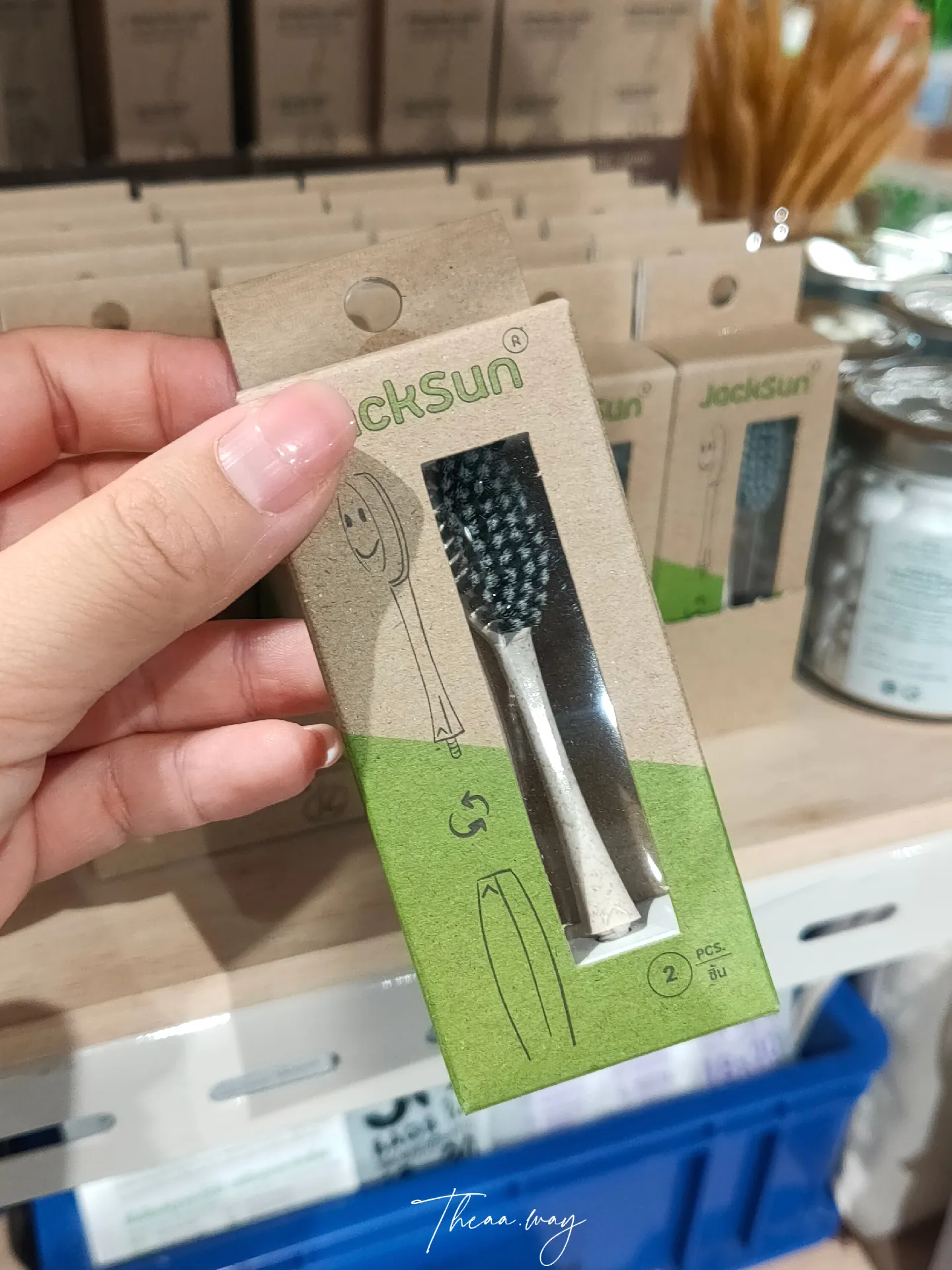 🧡ไอเทมคุ้มค่า: แปรงสีฟันรักษ์โลก ถอดเปลี่ยนหัวได้🌱 | แกลเลอรีที่โพสต์โดย theaa.way | Lemon8