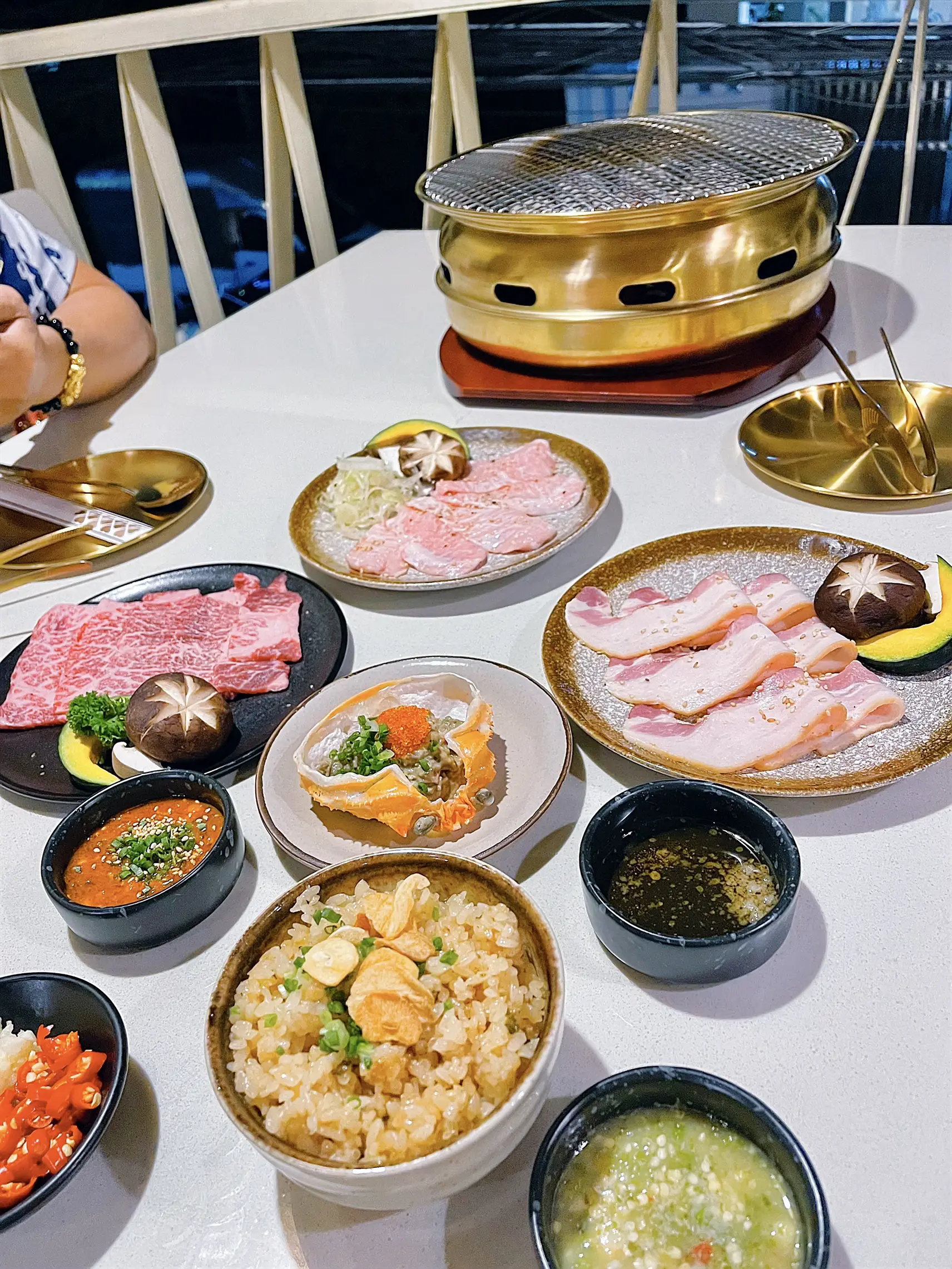 Morr-Meat on the roof ร้านปิ้งย่างบน Rooftop🥩 | แกลเลอรีที่โพสต์โดย ...