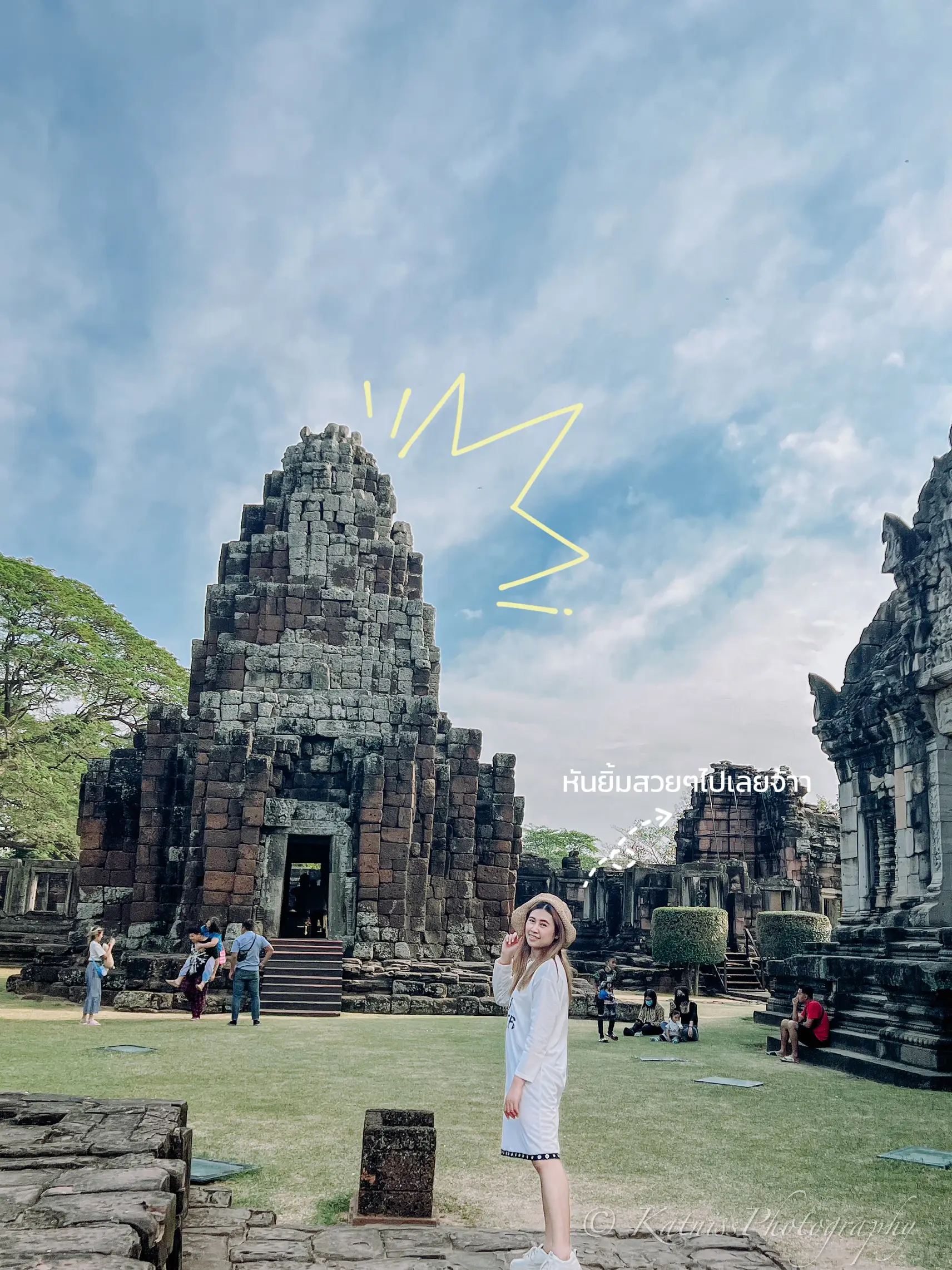 ปราสาทหินพิมาย จะโพสท่ายังไงดีน๊าาา… | แกลเลอรีที่โพสต์โดย Katniss | Lemon8