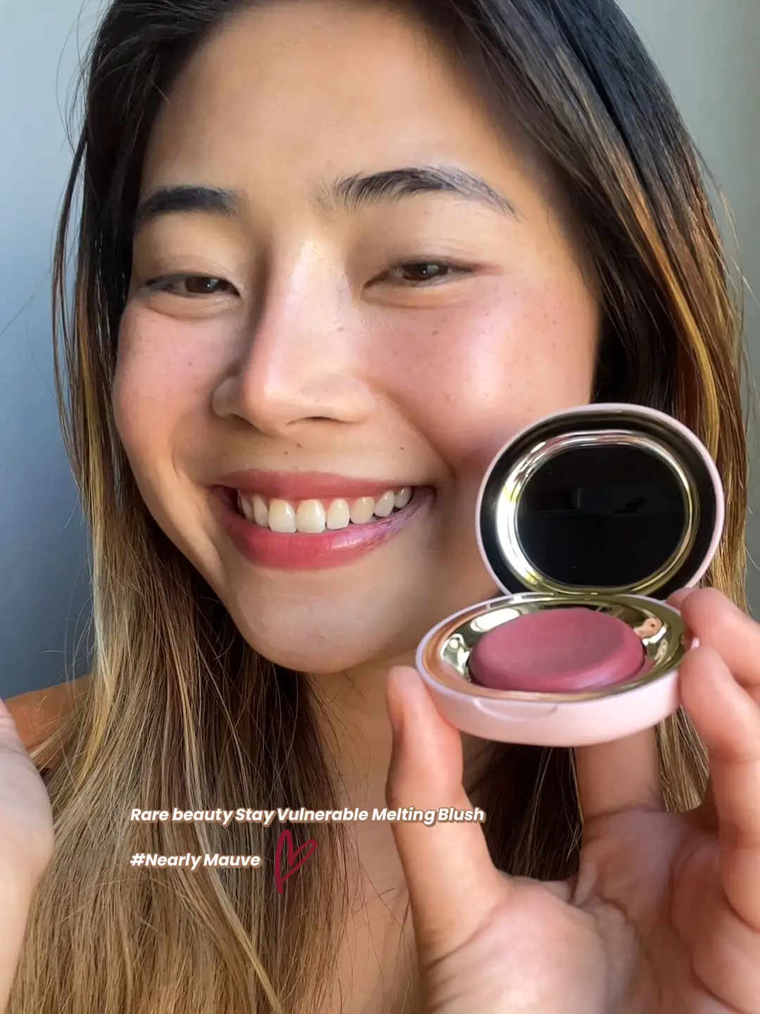 Rare Beauty Melting Blush (Nearly Mauve) | วิดีโอที่เผยแพร่โดย Chariya Cha | Lemon8