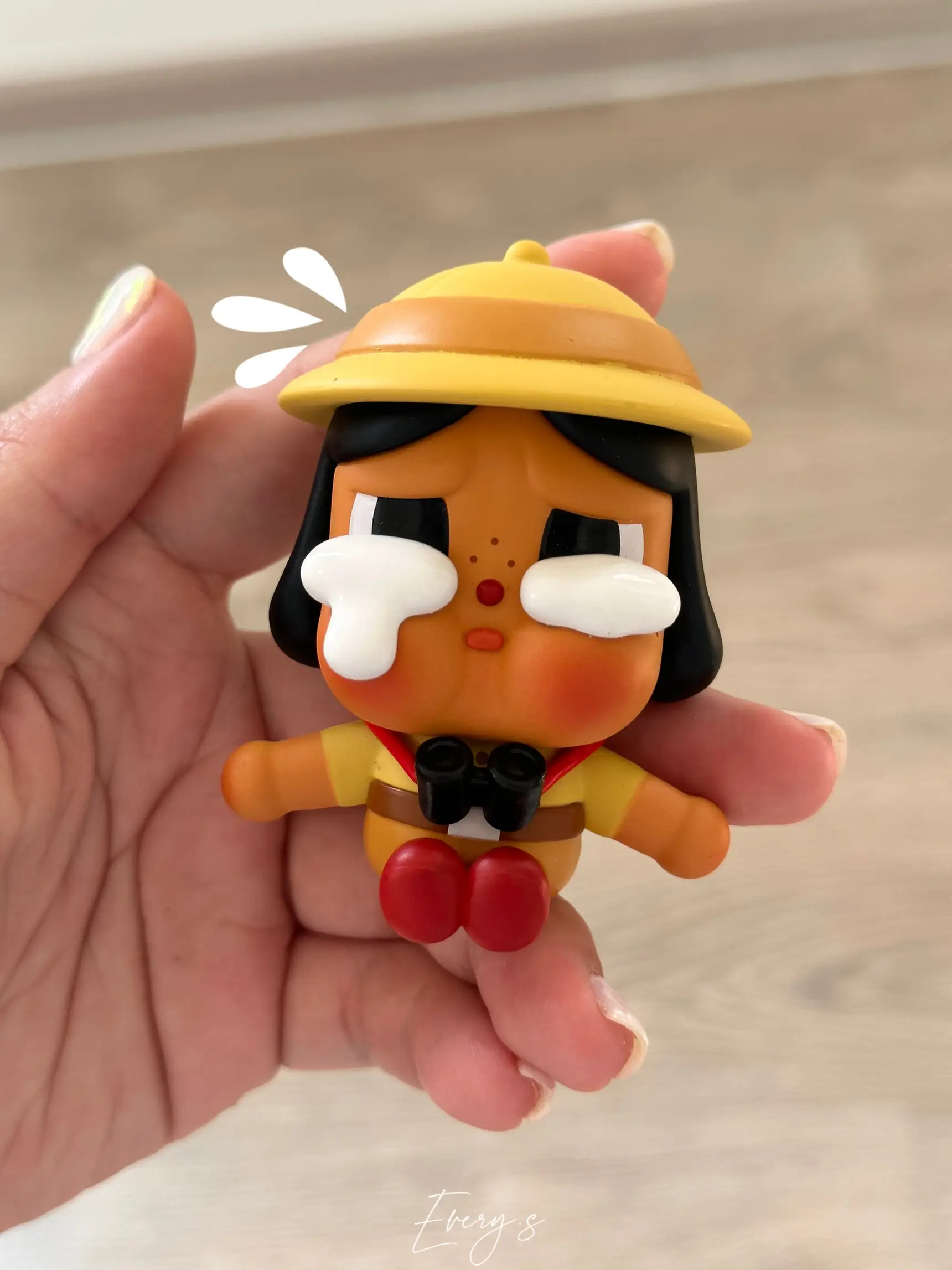 Cry Baby : crying in the woods | อาร์ตทอยที่ต้องมี🪵😶‍🌫️ | แกลเลอรีที่ ...