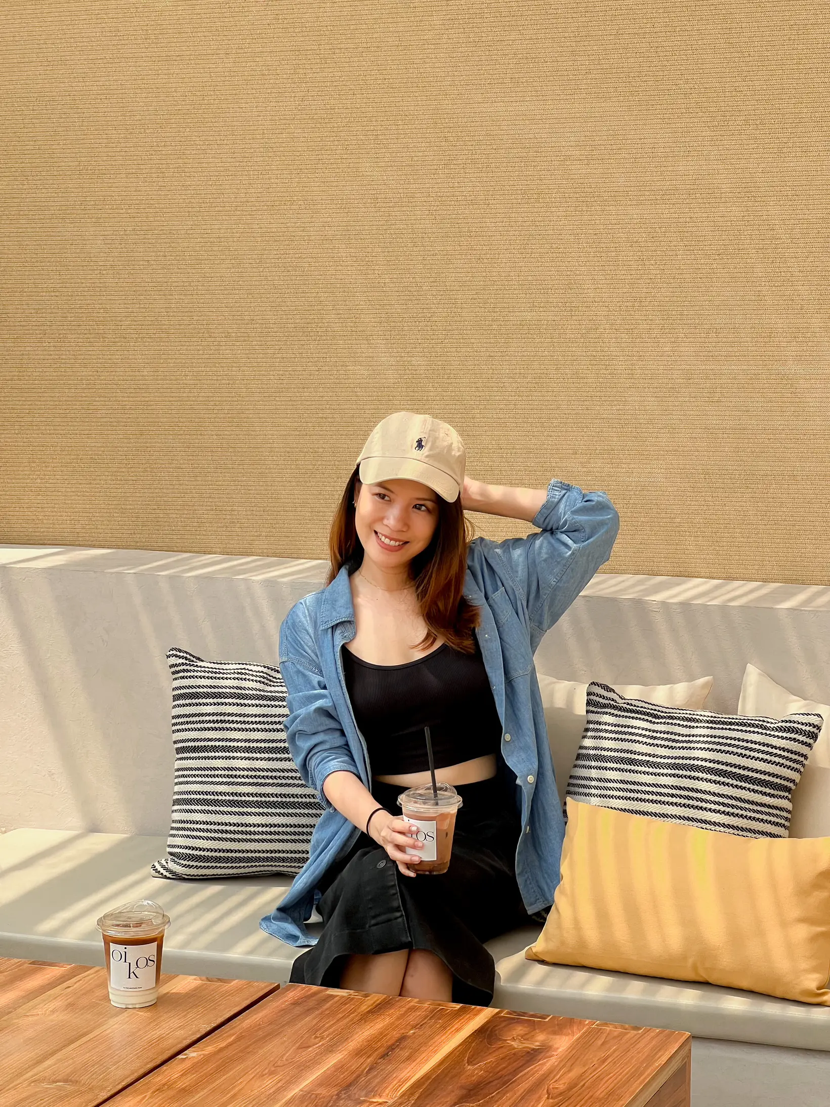 Office OOTD เสื้อคลุมตัวเดียวใส่ได้3แบบสุดคุ้ม จาก Uniqlo 👚🌈 | แกลเลอรีที่โพสต์โดย Kadewichuda ...