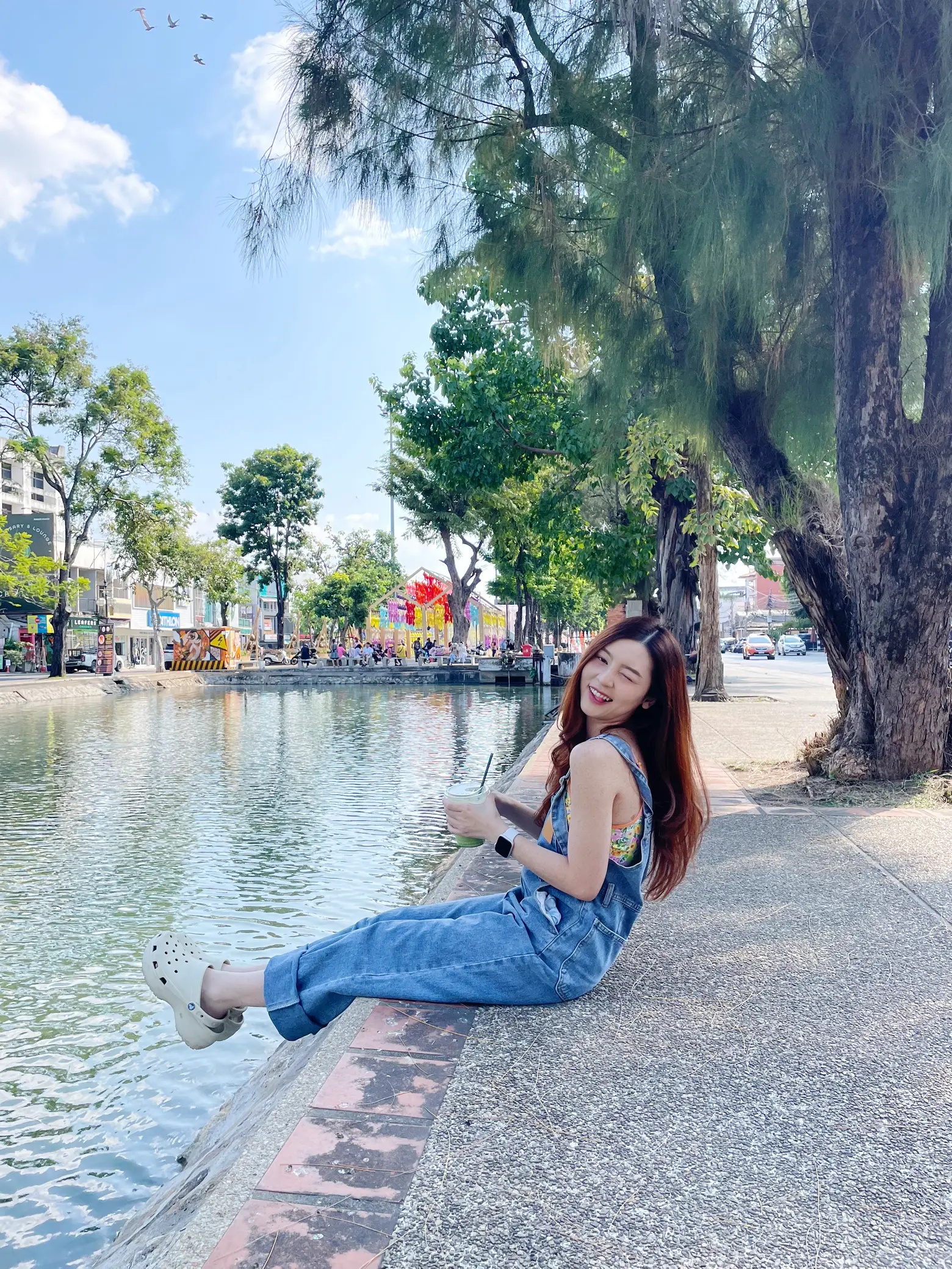 Idea ถ่ายรูปกับคูเมืองเชียงใหม่ 🏞️ | แกลเลอรีที่โพสต์โดย CallmeMD | Lemon8