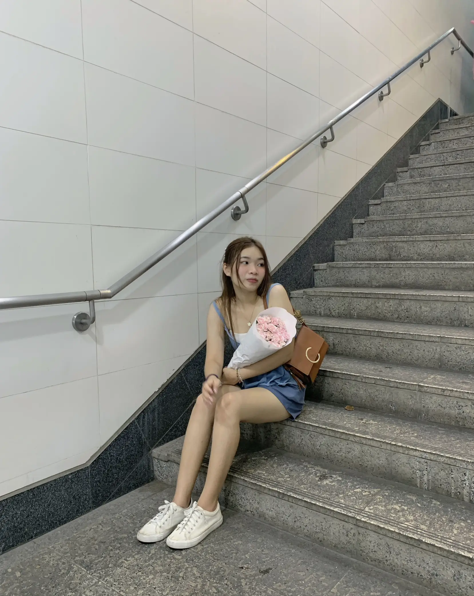 𓇢𓆸 เดินเล่นปากคลองตลาด+นั่งสะพานพุทธ w/friend | แกลเลอรีที่โพสต์โดย a:un | Lemon8