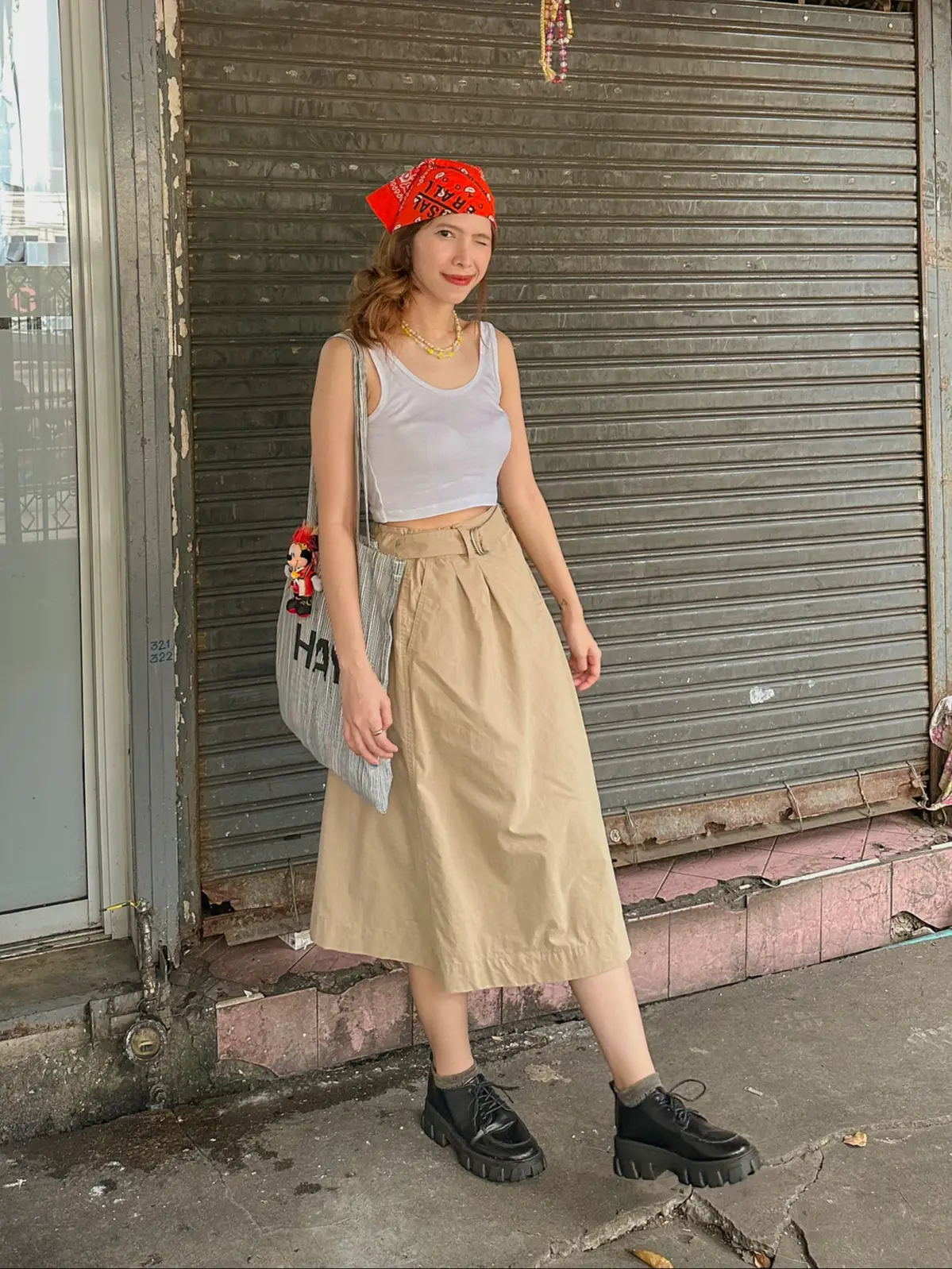 OOTD LOOKS (JJ จตุจักรหน้าร้อน🚨🚗) | แกลเลอรีที่โพสต์โดย asma.ntd | Lemon8