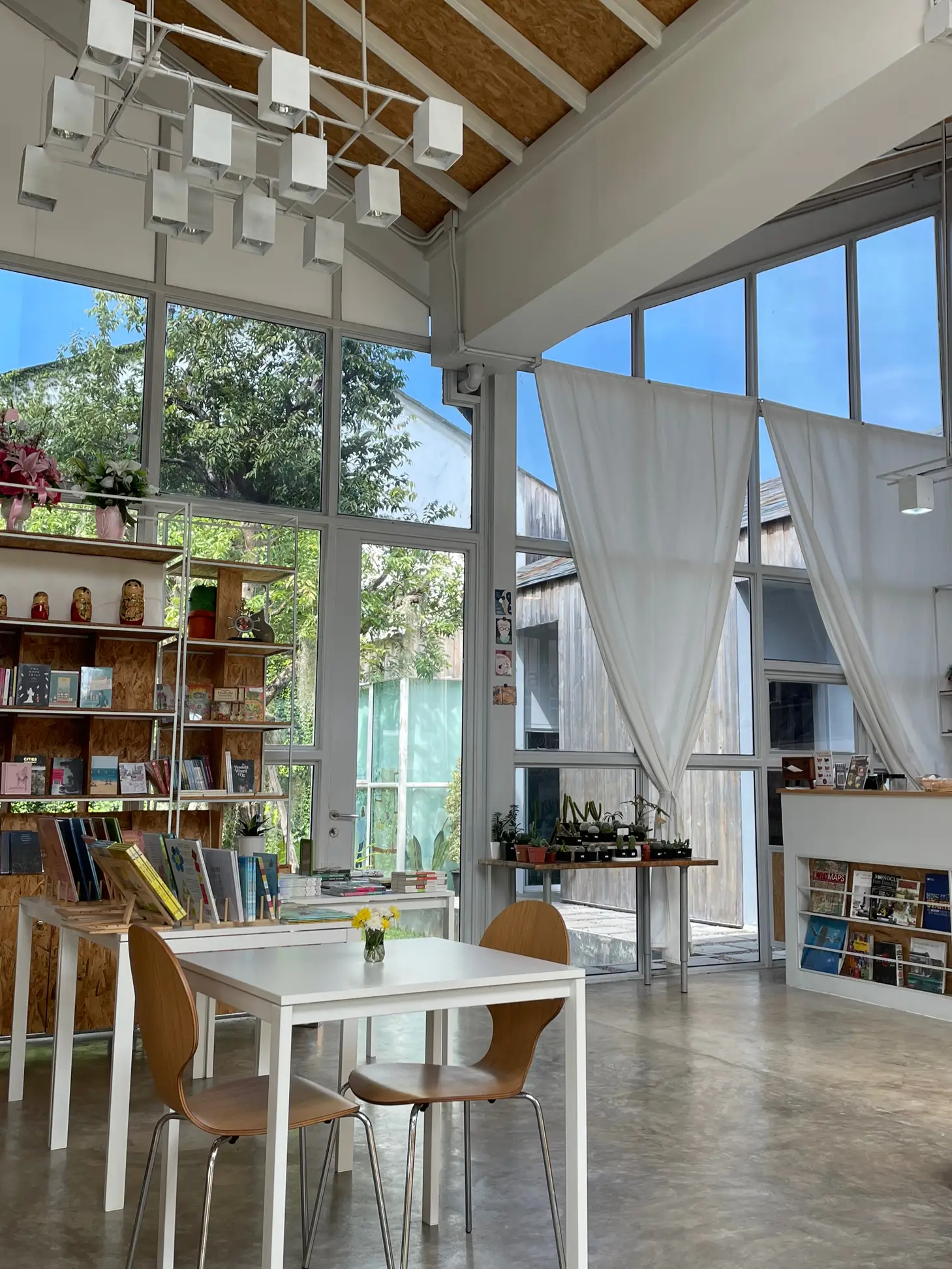 PageOne Reading Space 📍Sattahip | แกลเลอรีที่โพสต์โดย pat_jarinn | Lemon8