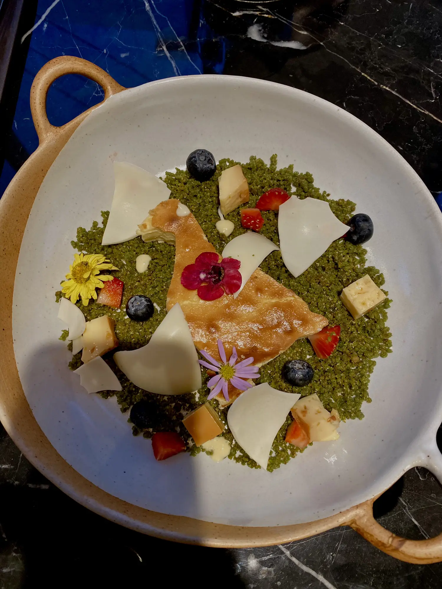 Goose Cafe ติด BTS พระขโนง อาหารอร่อยมาก | แกลเลอรีที่โพสต์โดย ...