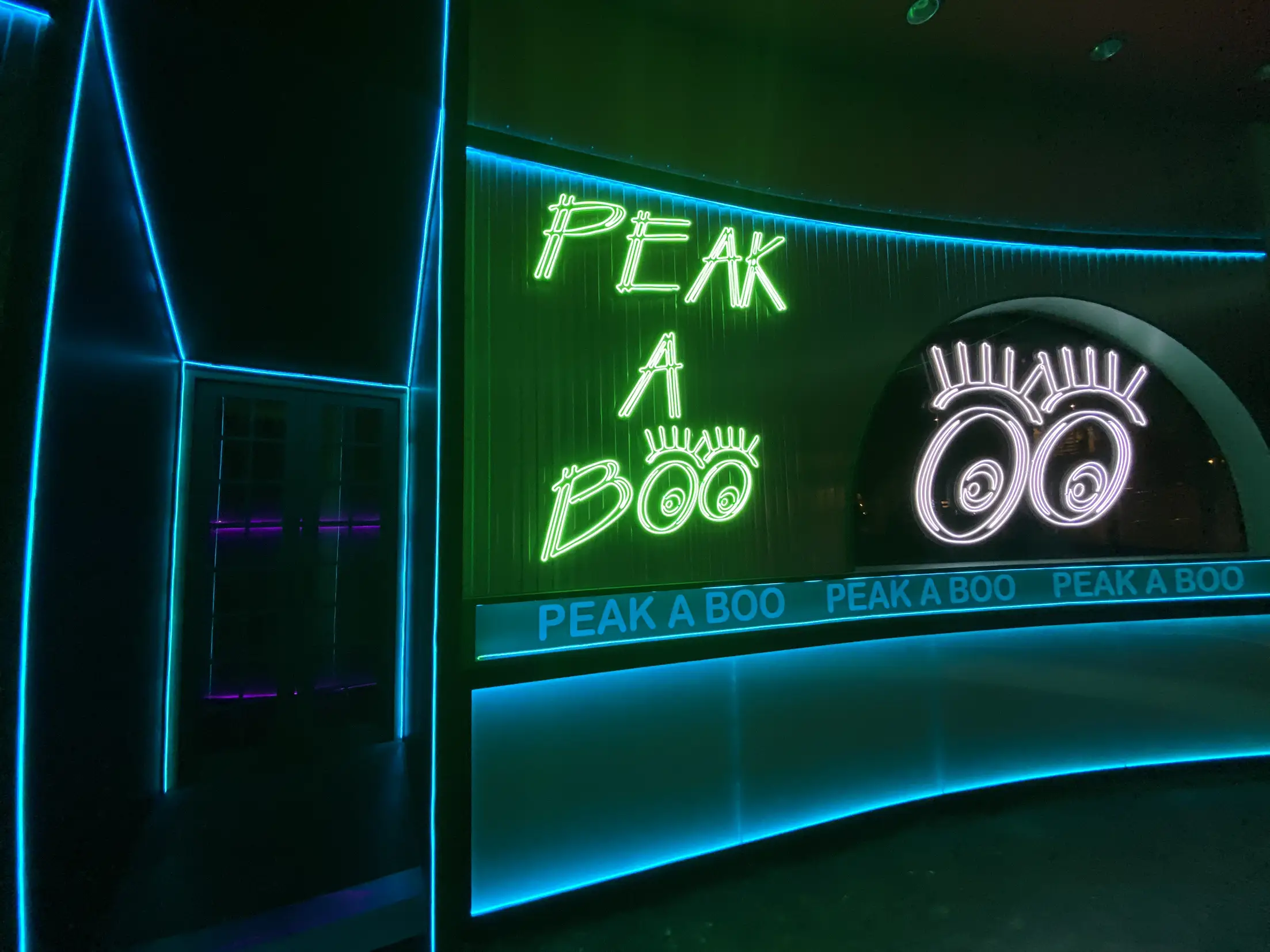 Peak-A-Boo Bar Ratchayothin 🍺 | แกลเลอรีที่โพสต์โดย FUNTRIPCHANNEL. | Lemon8